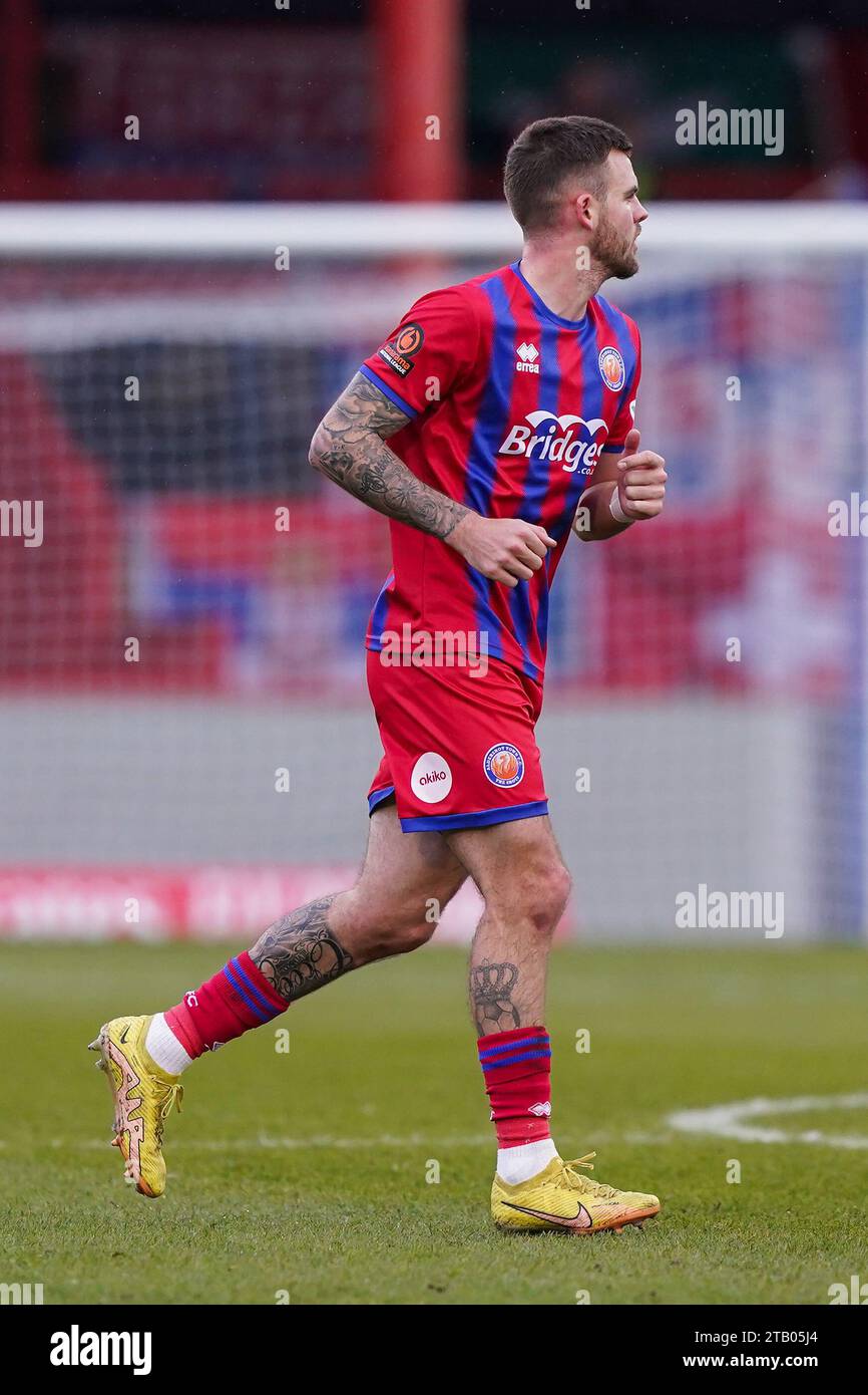 Aldershot, UK. 03rd Dec, 2023. Aldershot Town midfielder Tyler Frost (8 ...
