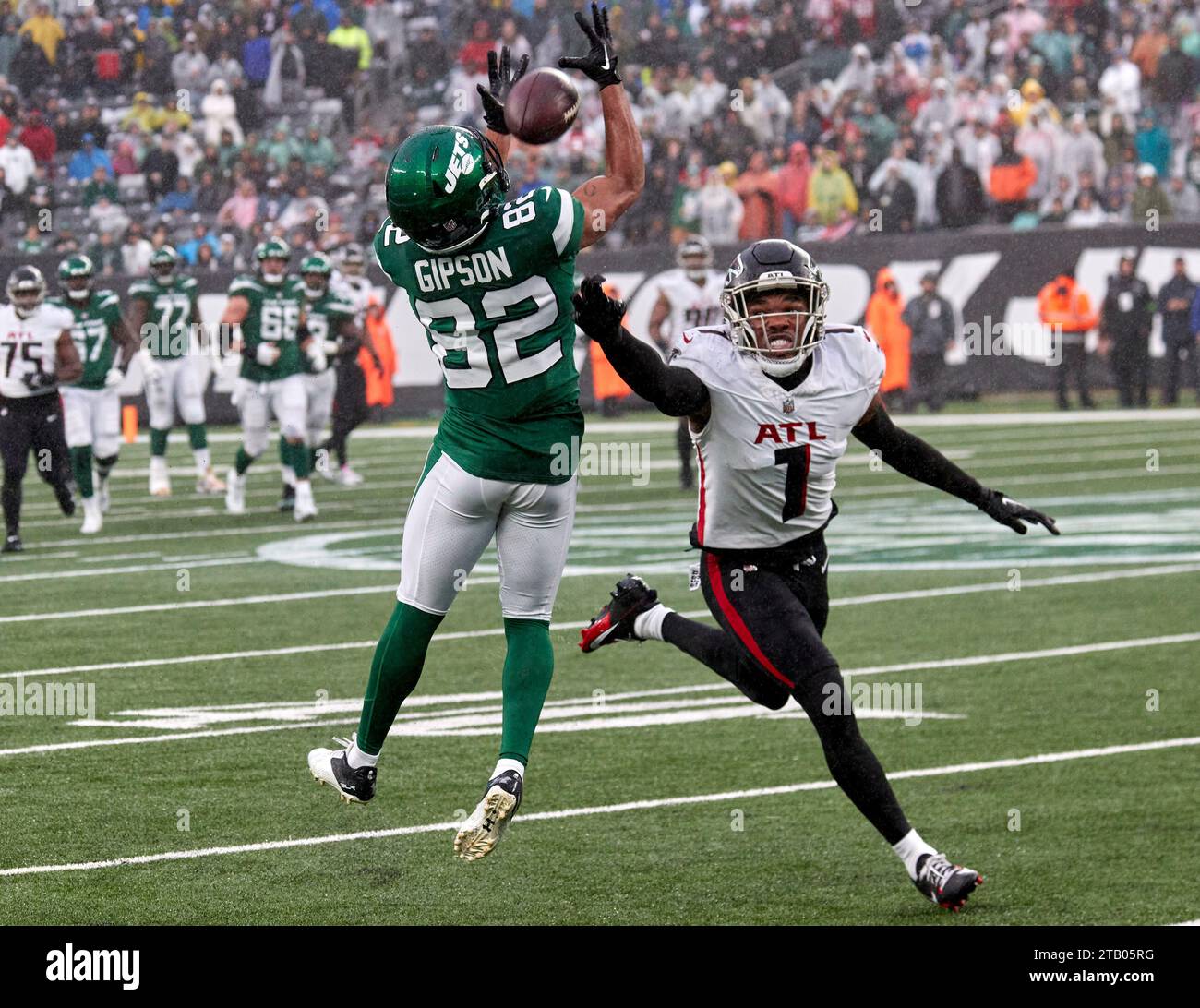 New York Jets wide receiver Xavier Gipson (82) catches a pass over ...