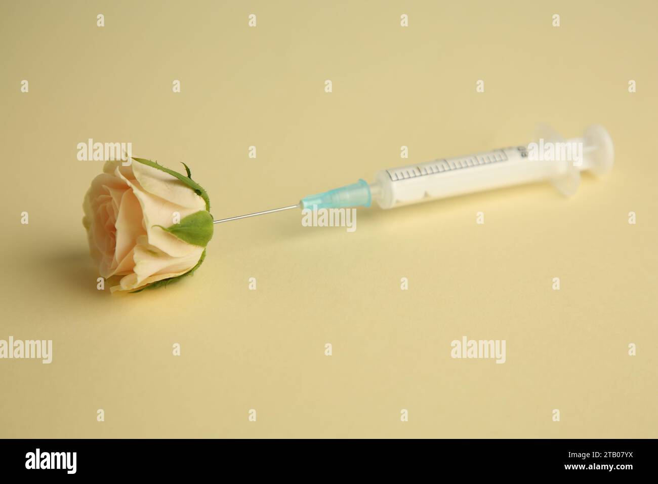 Syringe yellow background medical shot needle syringe hi-res stock ...