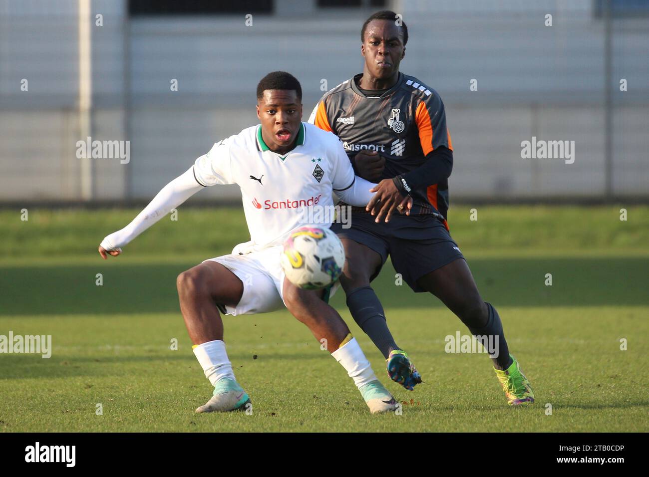 Mönchengladbach, Deutschland 03. Dezember 2023: B-Junioren-Bundesliga ...