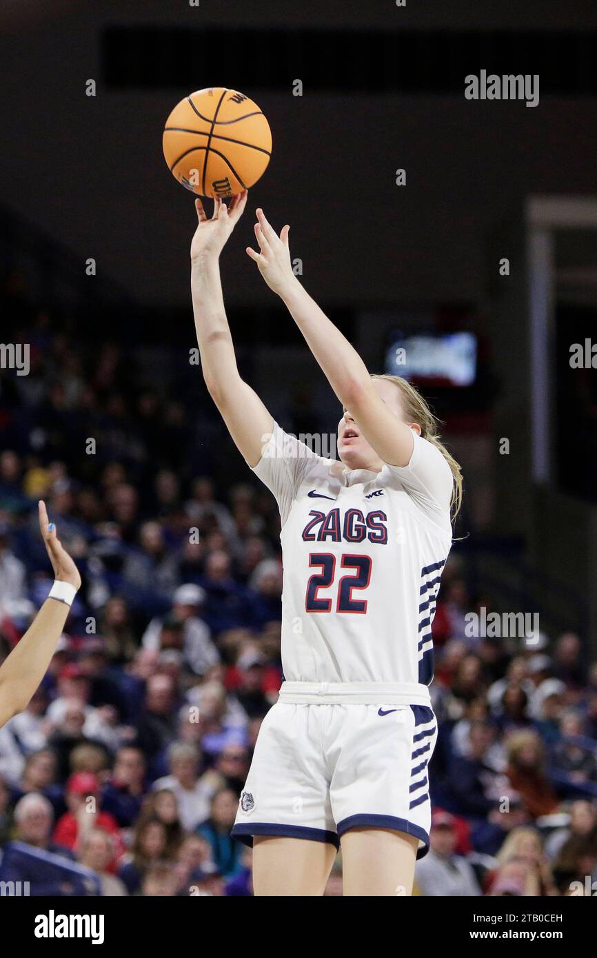 Gonzaga guard Brynna Maxwell shoots during the second half of an NCAA ...