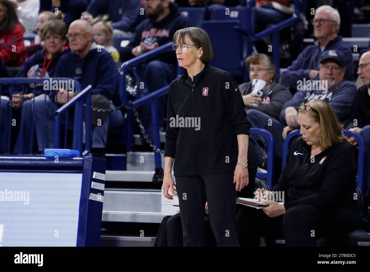 Stanford head coach Tara VanDerveer watches the first half of an NCAA ...