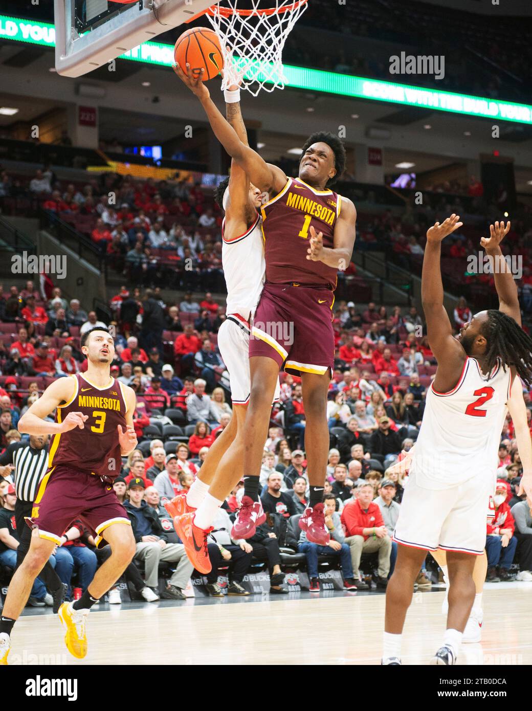 Columbus, Ohio, USA. 3rd Dec, 2023. Minnesota Golden Gophers forward ...