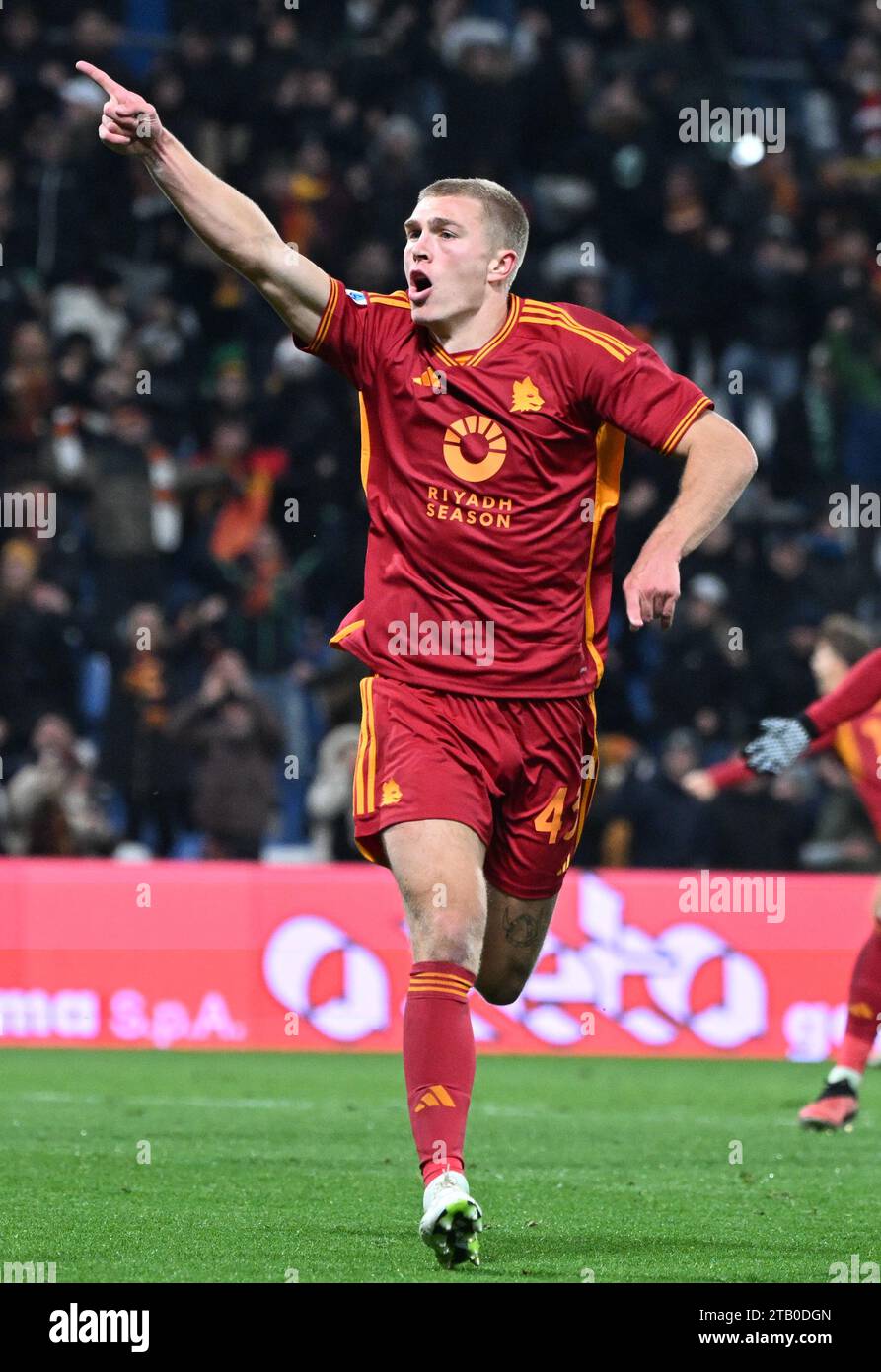 Reggio Emilia, Italy. 3rd Dec, 2023. Roma's Rasmus Kristensen ...