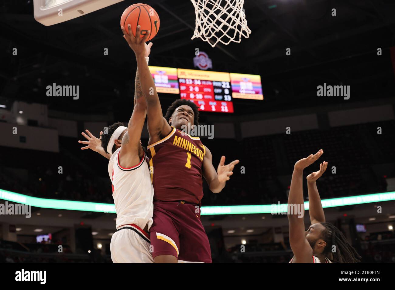 Columbus, Ohio, USA. 3rd Dec, 2023. Minnesota Golden Gophers forward ...