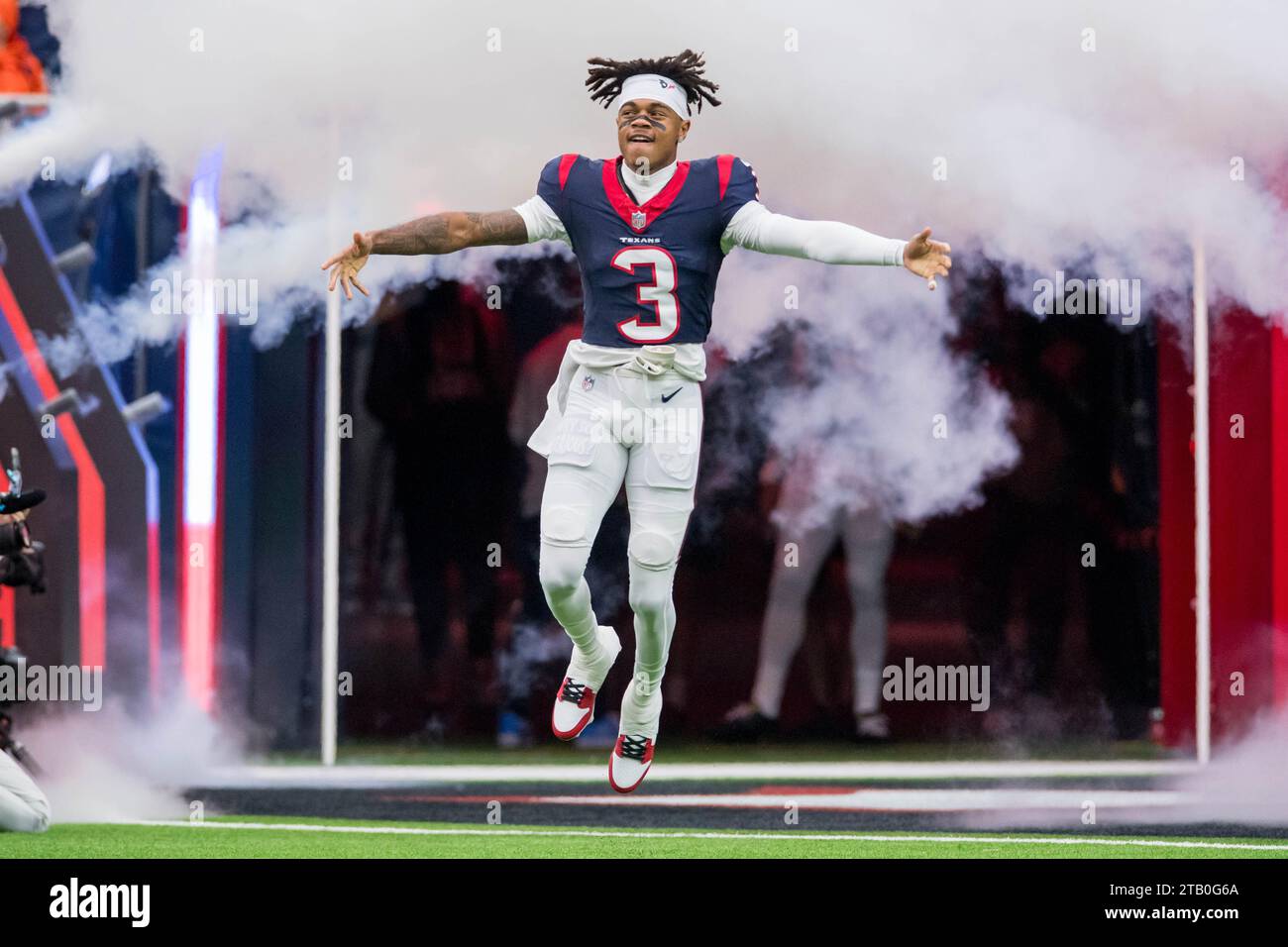 Houston, TX, USA. 3rd Dec, 2023. Houston Texans wide receiver Tank Dell ...