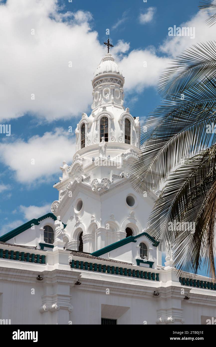 Impressive architecture of renowned Santo Domingo Cathedral in the ...