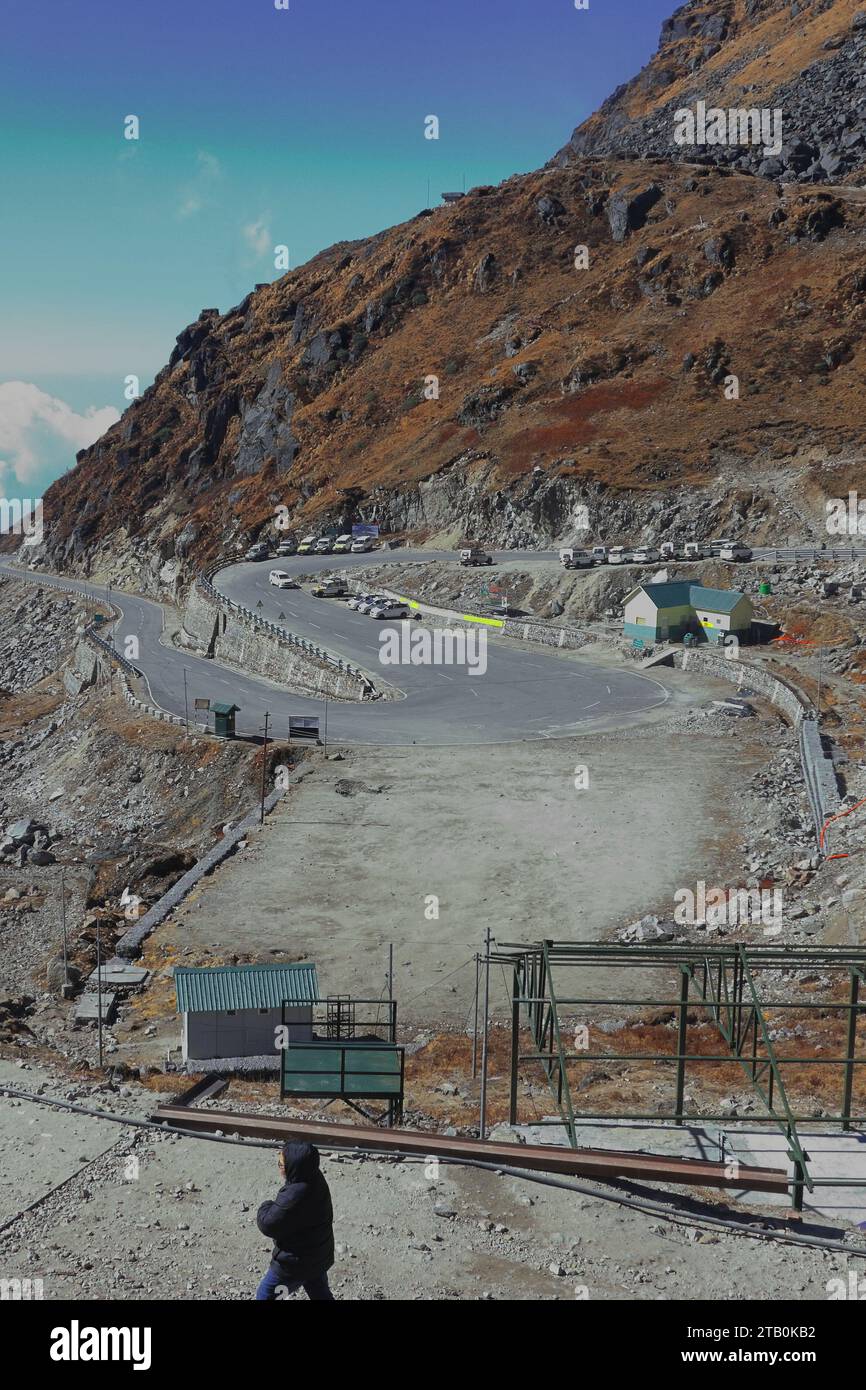 Nathu la border hi-res stock photography and images - Alamy