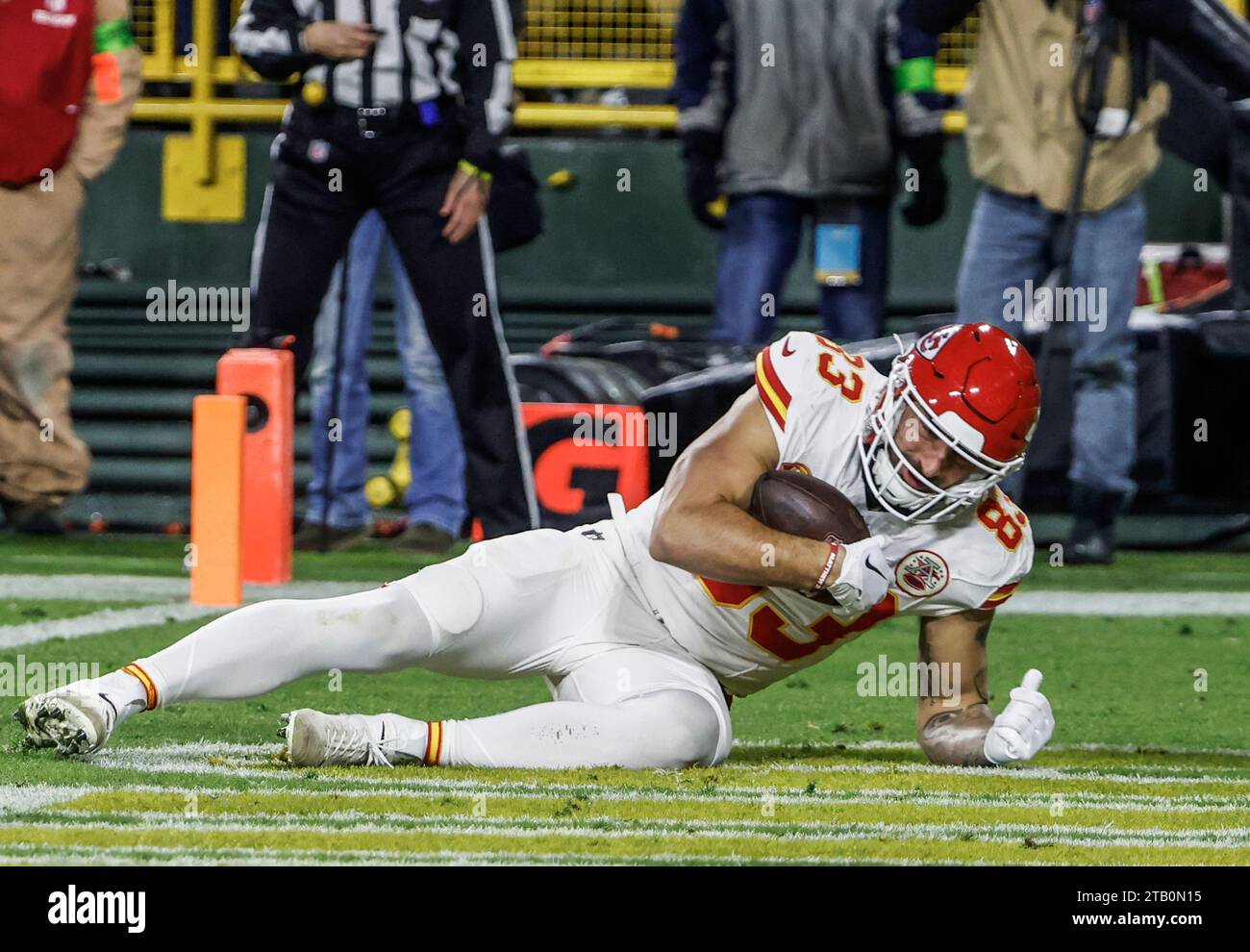 Lambeau field end zone hi-res stock photography and images - Alamy