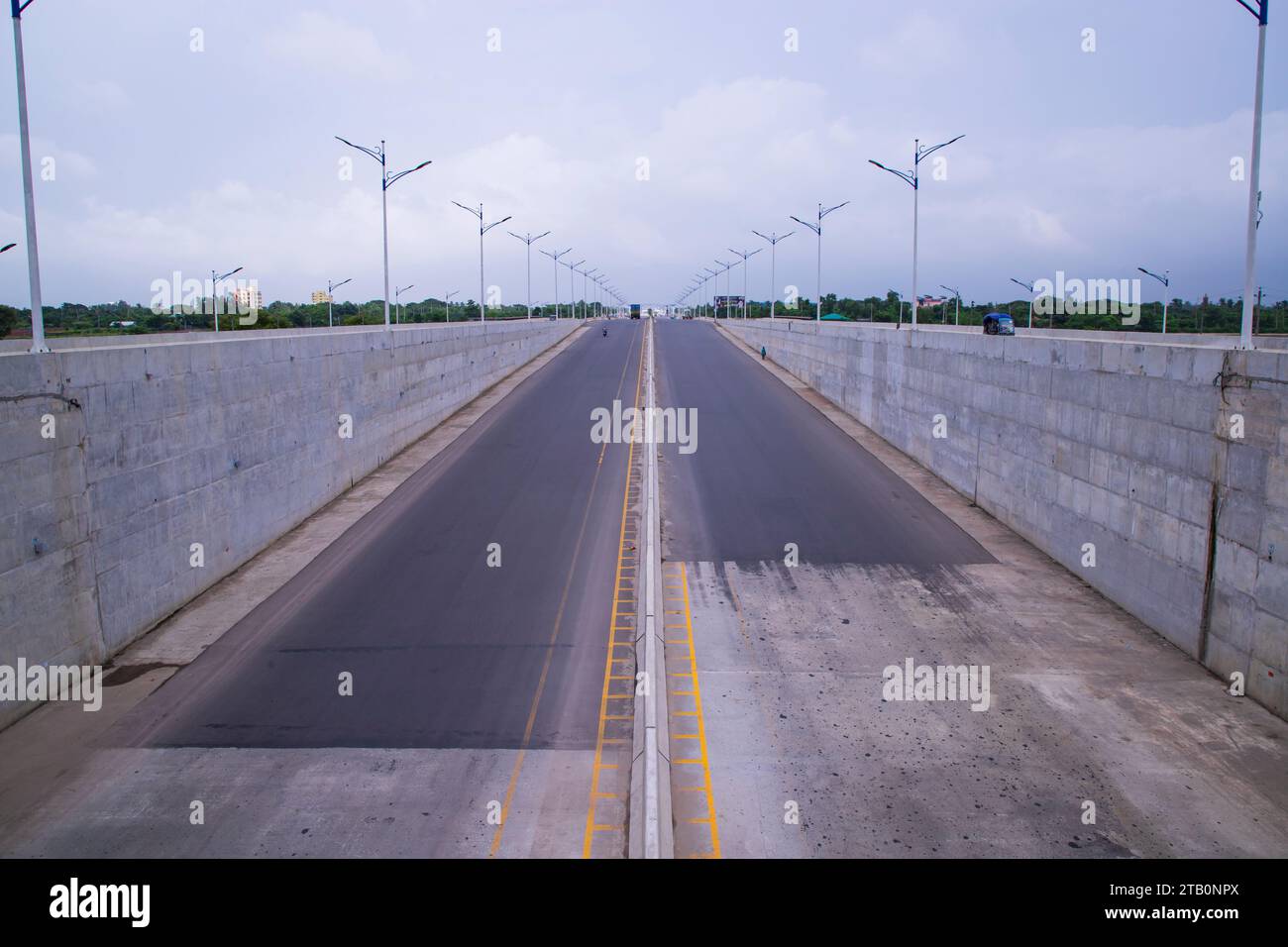 Non-stop Speed way Purbachal expressway road in Dhaka-Bangladesh Stock ...