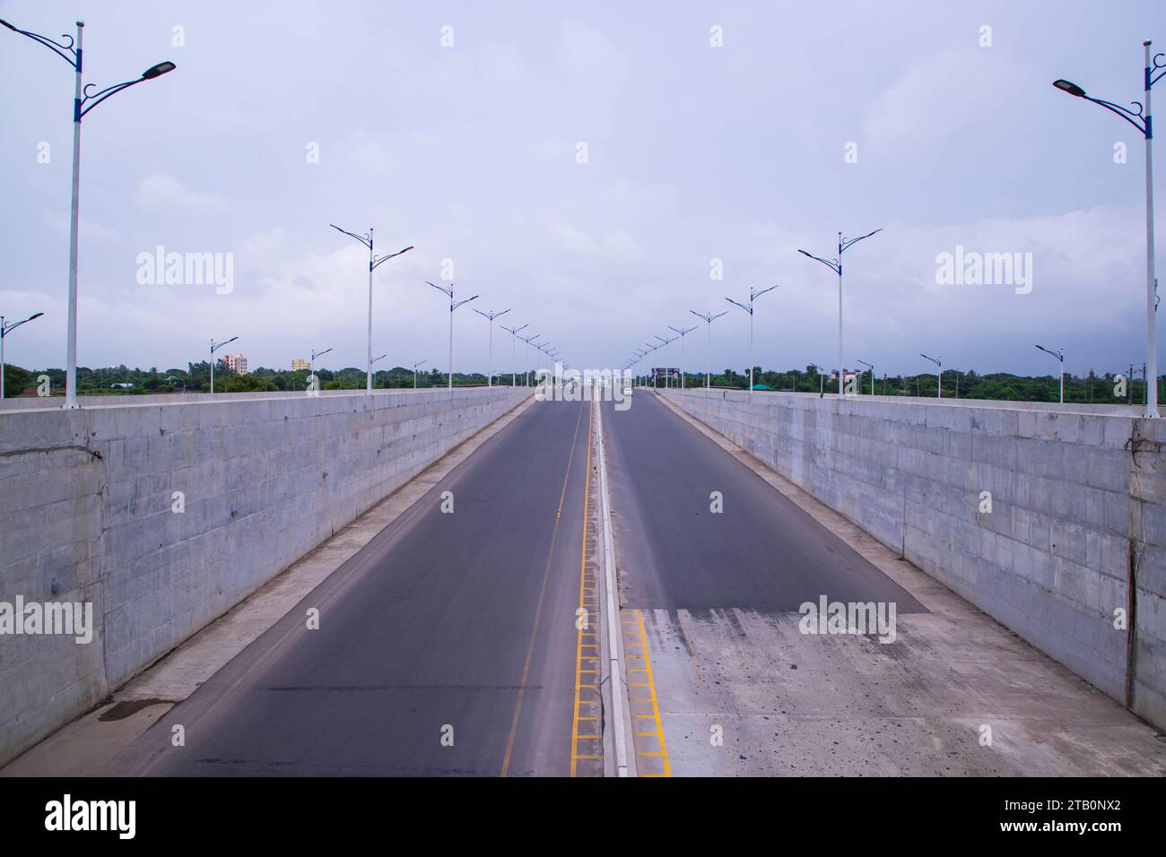 Non-stop Speed way Purbachal expressway road in Dhaka-Bangladesh Stock ...