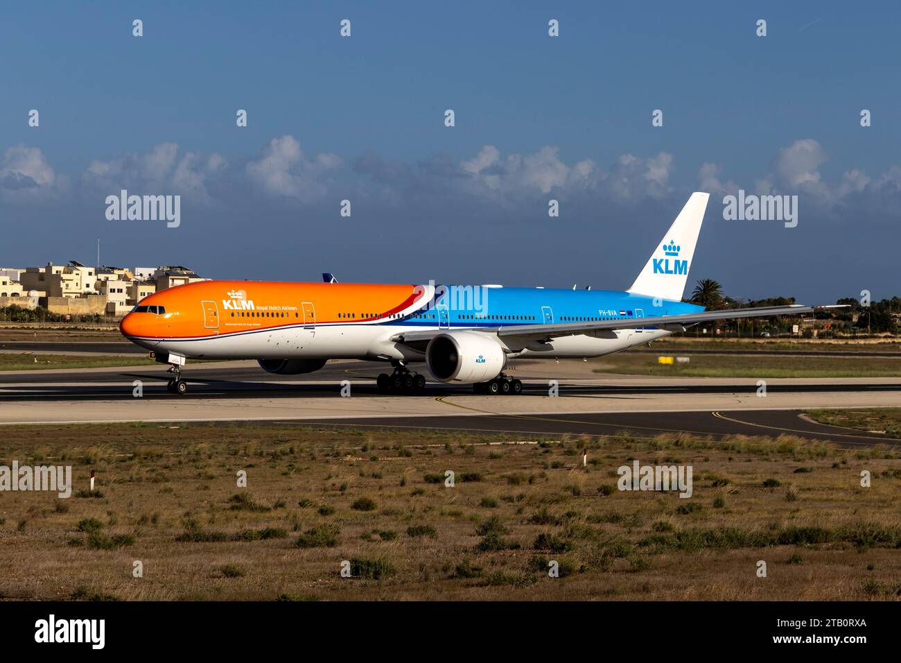 KLM - Royal Dutch Airlines Boeing 777-306-ER (Reg: PH-BVA) departing in ...