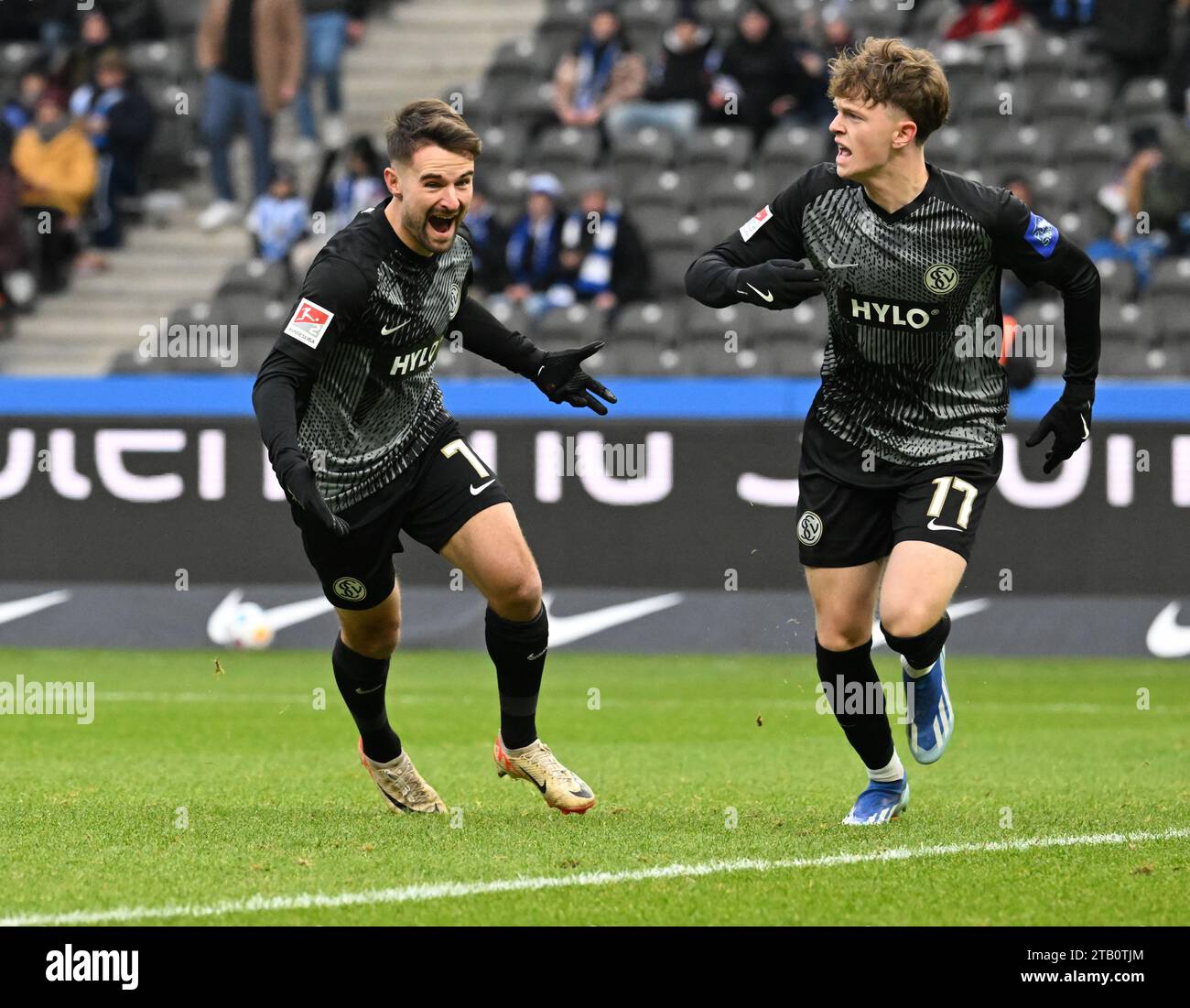 Berlin, Germany. 03rd Dec, 2023. Soccer: Bundesliga 2, Hertha BSC - SV ...