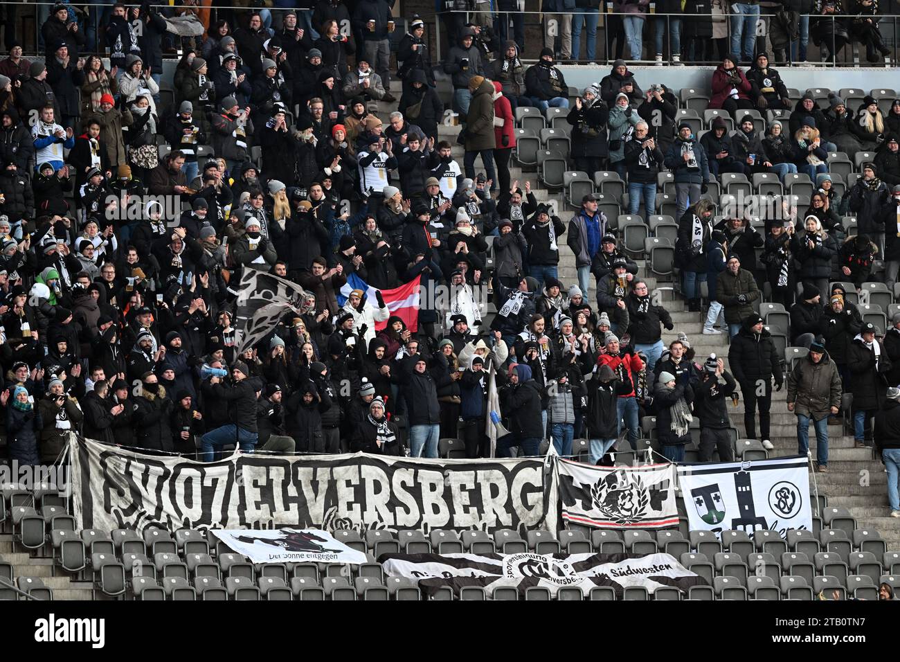 2 stadiums hi-res stock photography and images - Alamy