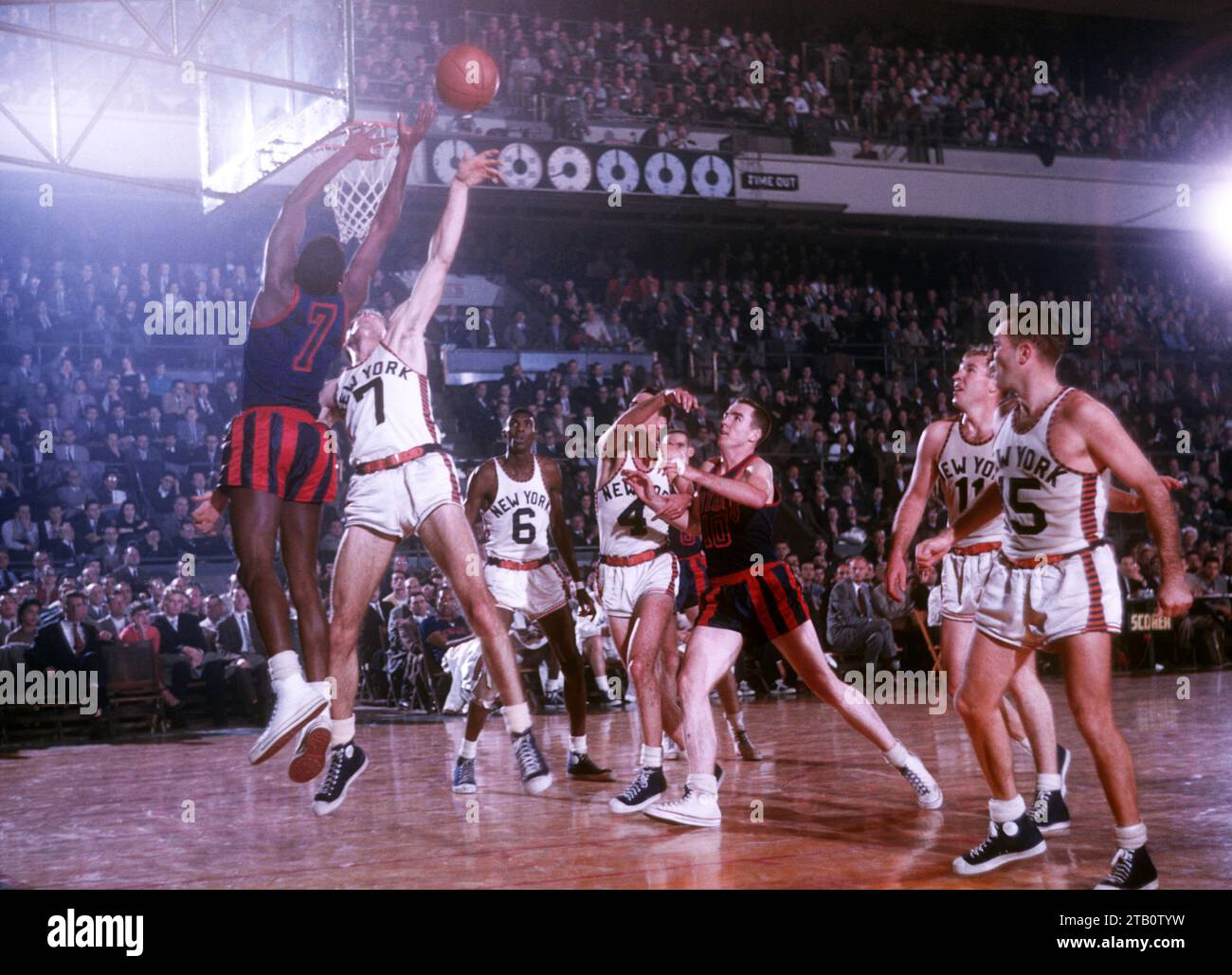 Game 7 knicks hi-res stock photography and images - Alamy