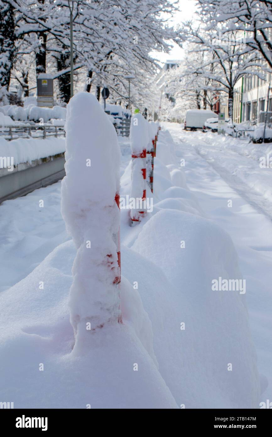 Munich city snow hi-res stock photography and images - Alamy