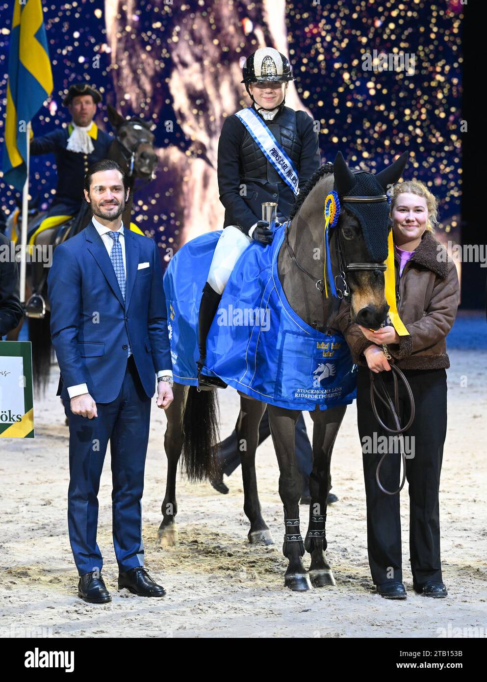 Prince Carl Philip of Sweden presents the award "Prince Carl Philip's ...