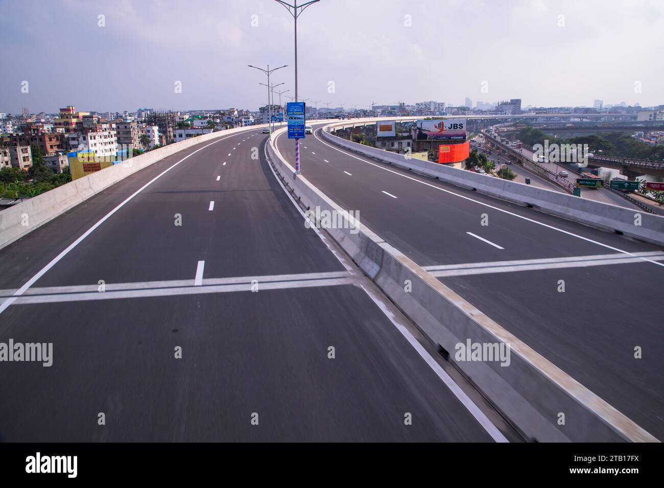 Elevated highway dhaka hi-res stock photography and images - Alamy