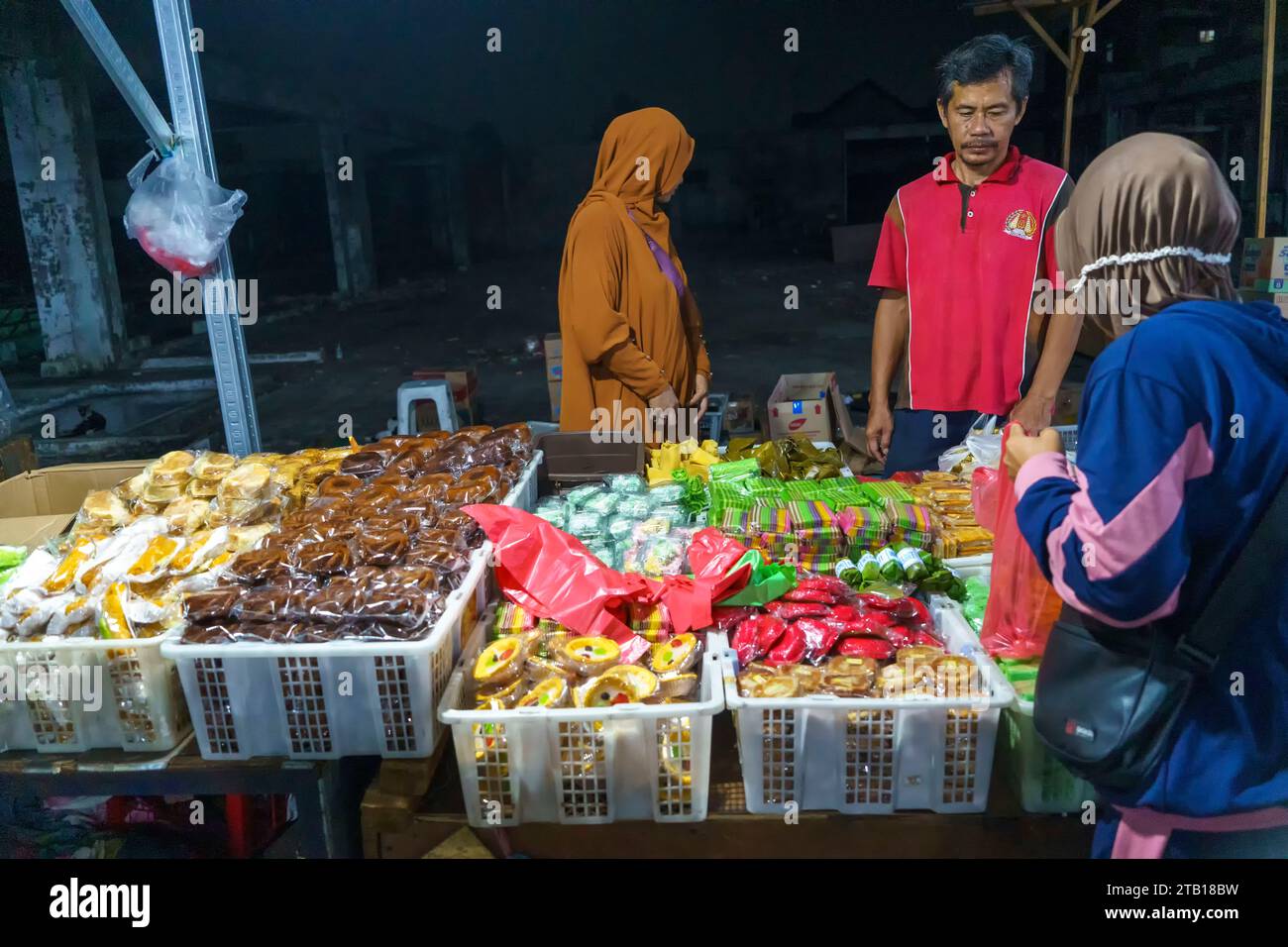 Kue subuh hi-res stock photography and images - Alamy