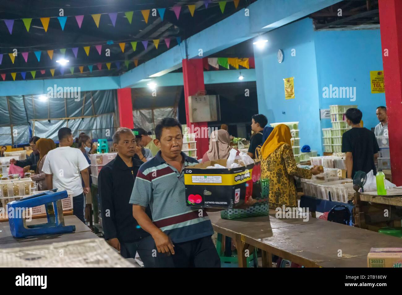 Kue subuh hi-res stock photography and images - Alamy