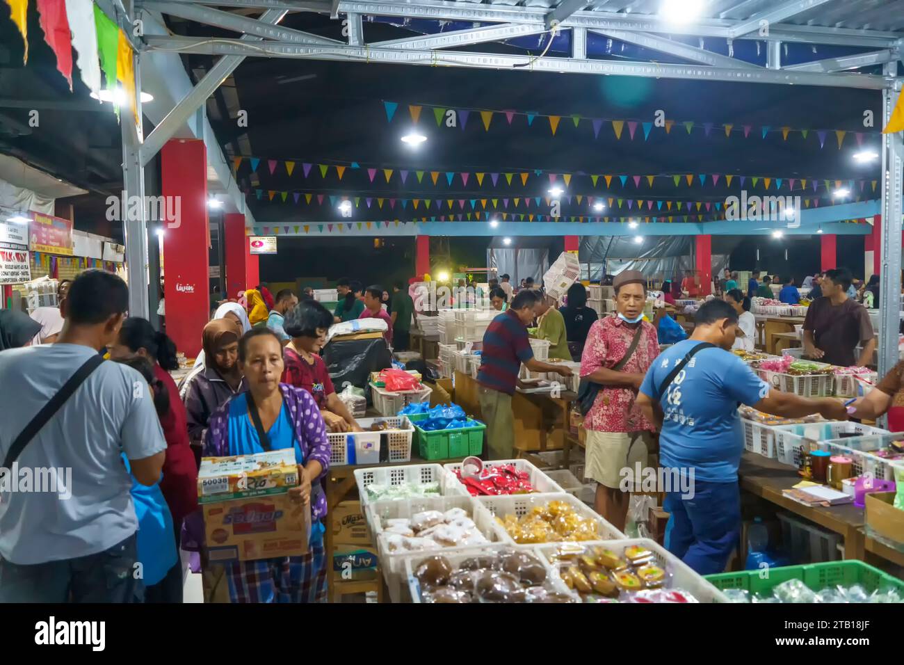 Kue subuh hi-res stock photography and images - Alamy