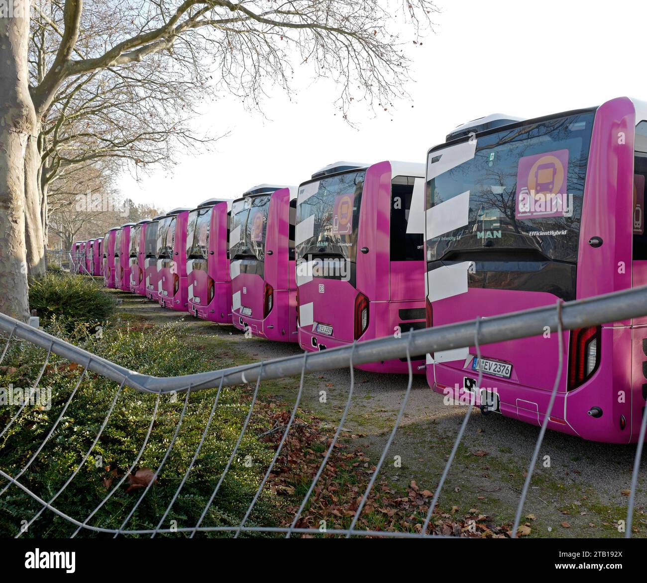 Busnotverkehr hi-res stock photography and images - Alamy