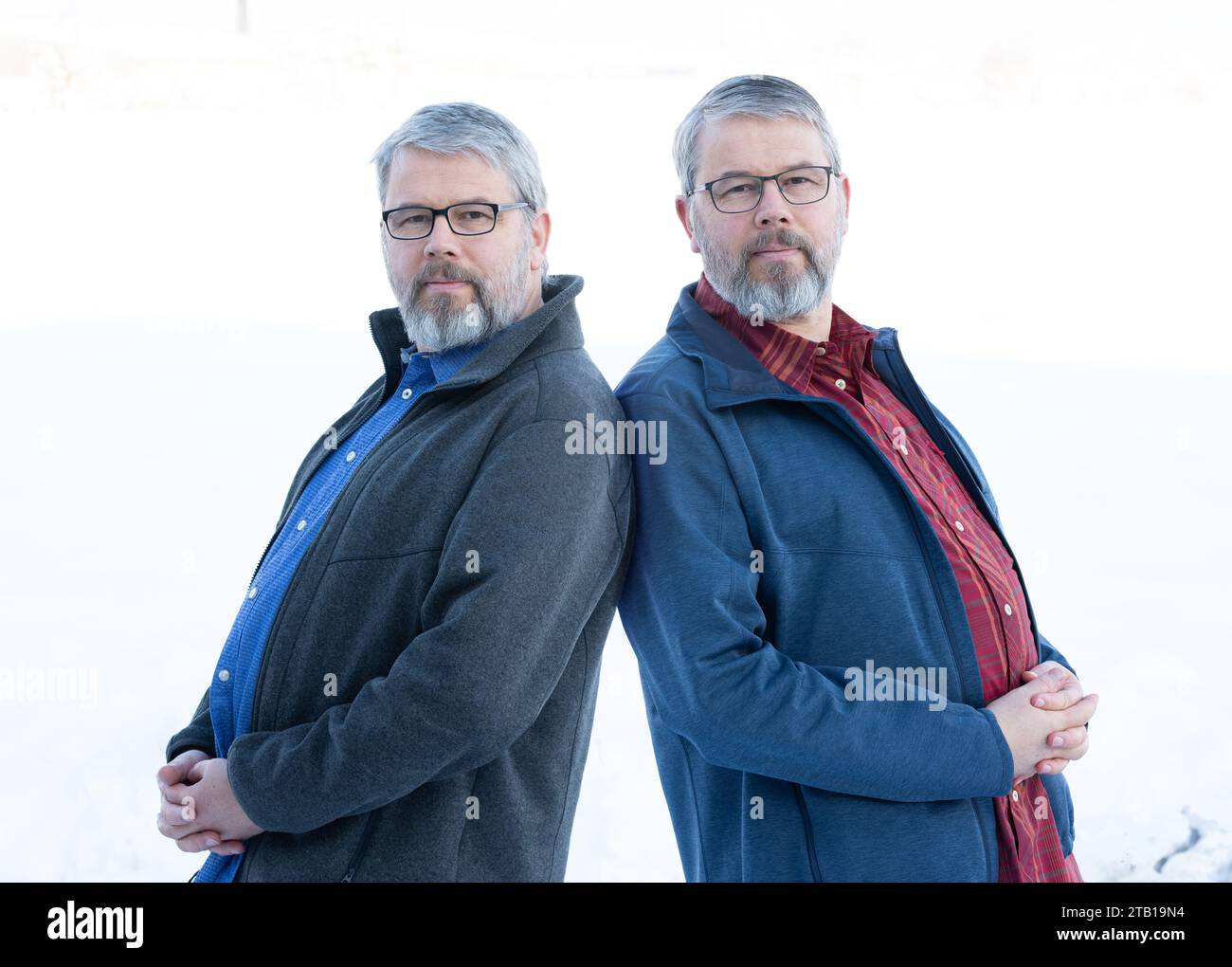 Portrait two brothers standing back hi-res stock photography and images ...