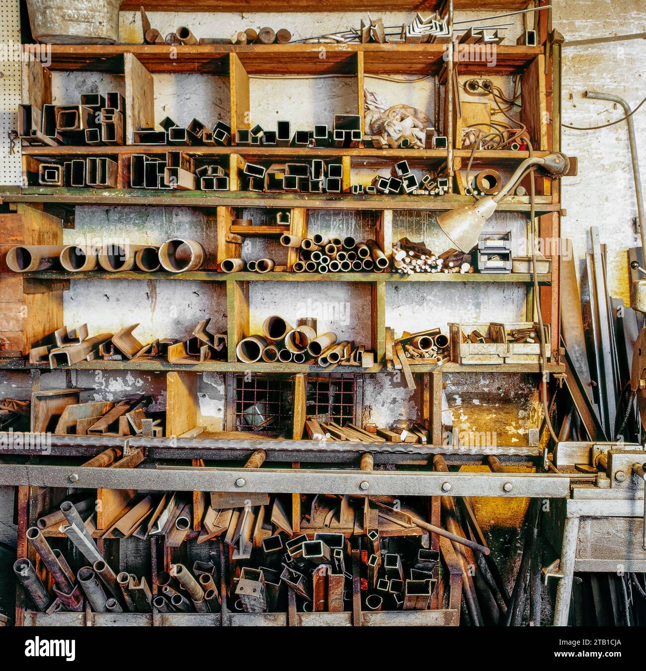 Old blacksmith workshop hi-res stock photography and images - Alamy