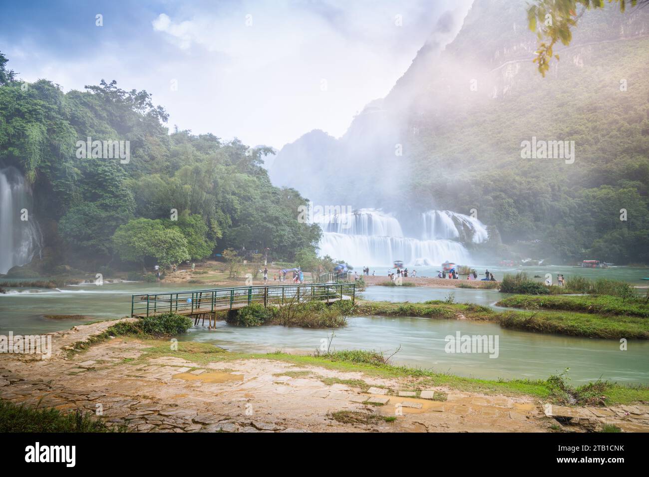 One of the top 10 most beautiful mountains in the hi-res stock ...