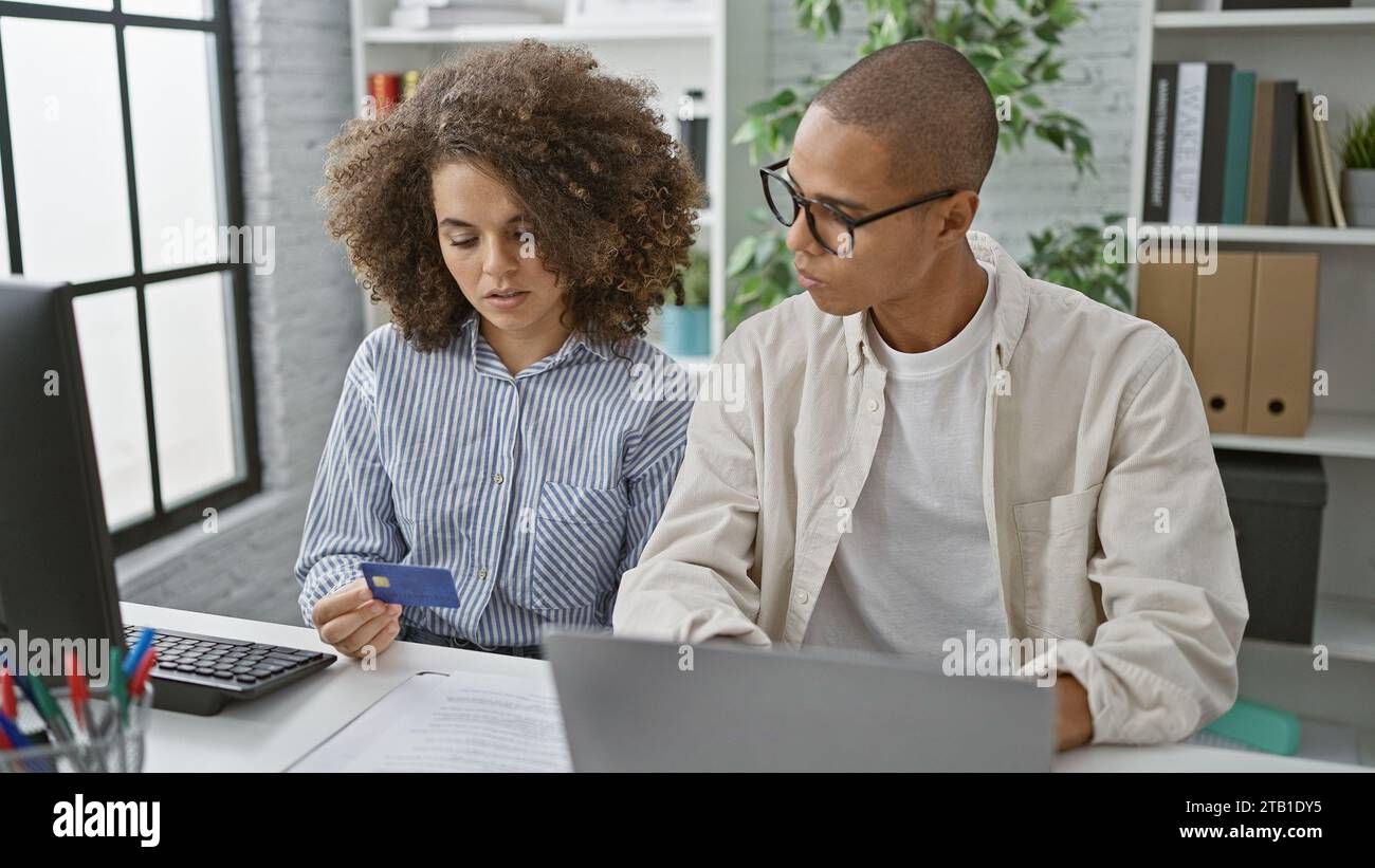 Diligent workers hi-res stock photography and images - Alamy