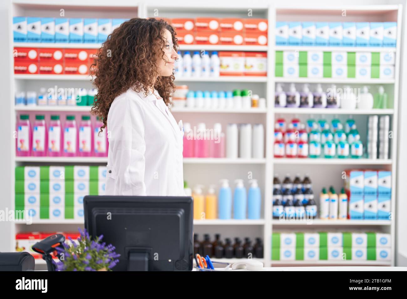 Woman chemist silhouette hi-res stock photography and images - Alamy
