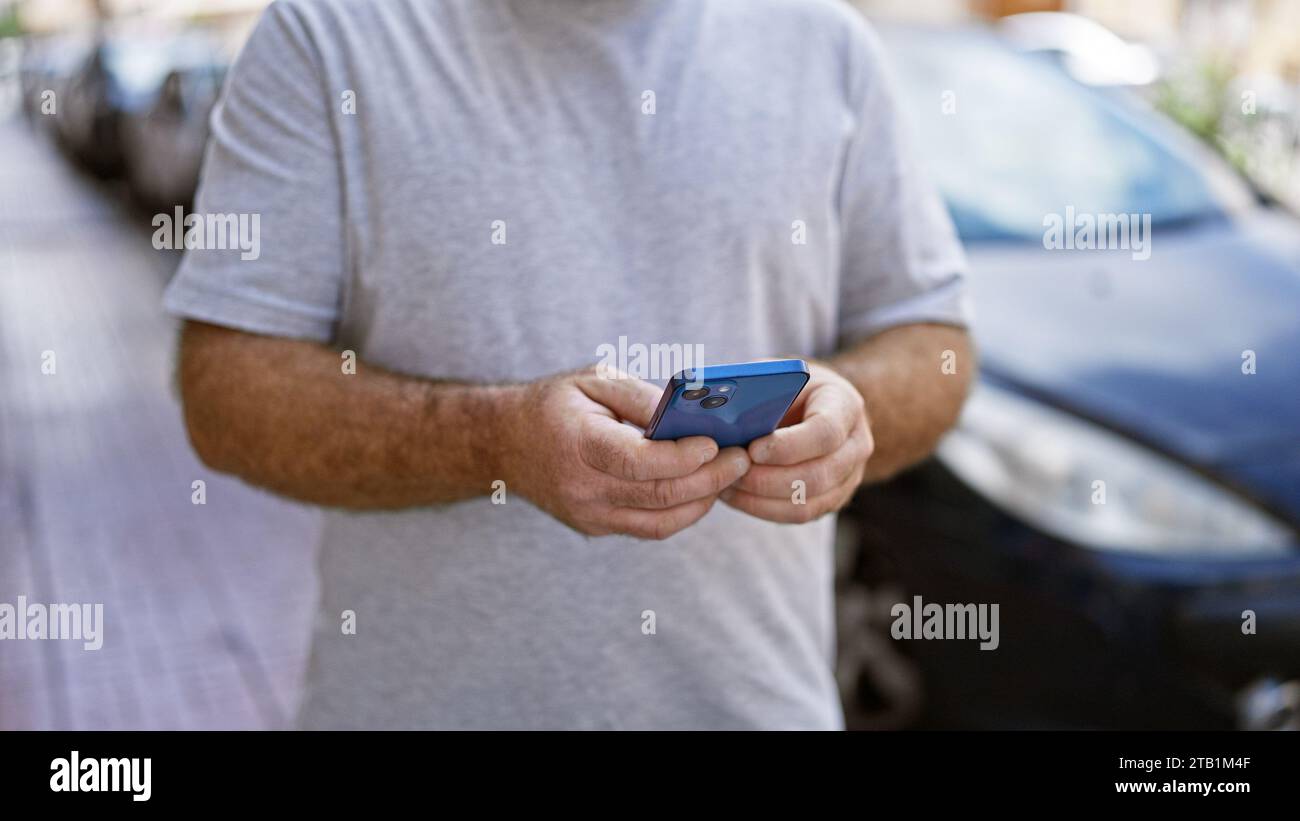 Tech savvy city hi-res stock photography and images - Alamy