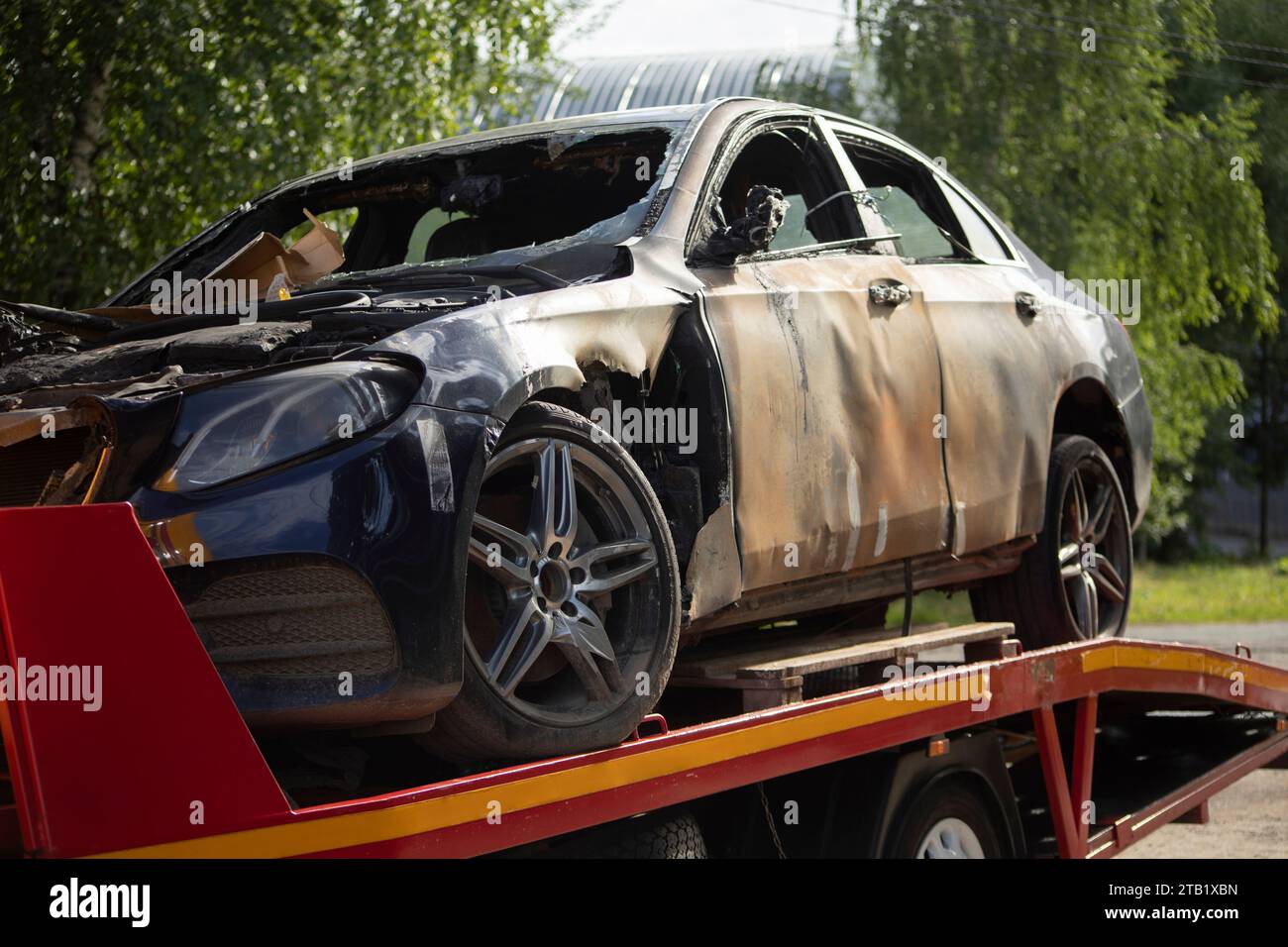 Car crash vehicles after hi-res stock photography and images - Alamy