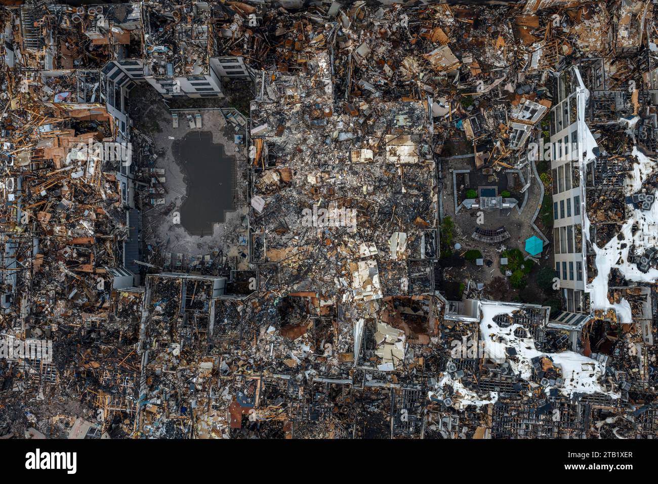 Aftermath of Fire at an Apartment Complex Stock Photo - Alamy