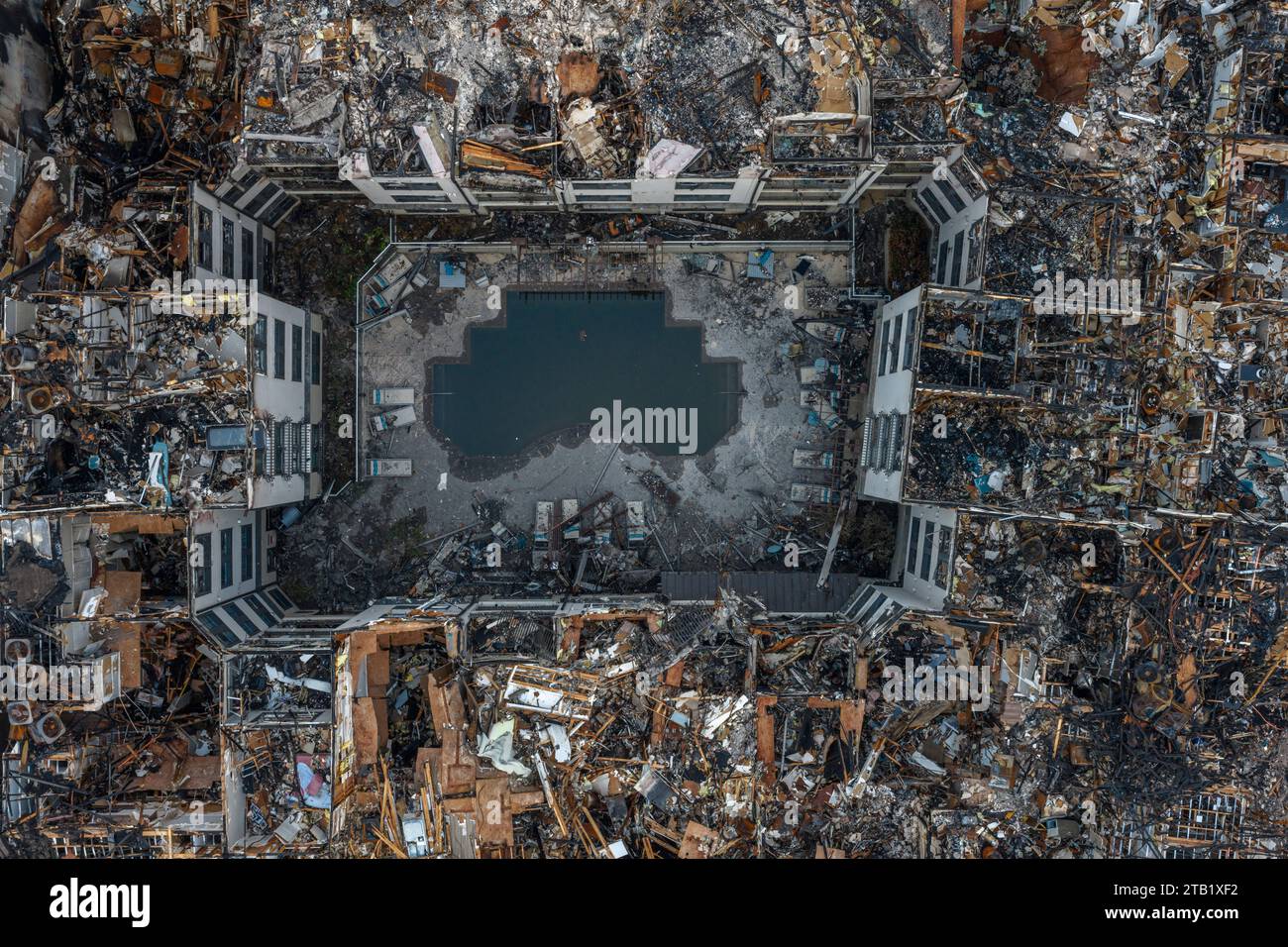 Aftermath of Fire at Apartment Complex Stock Photo - Alamy