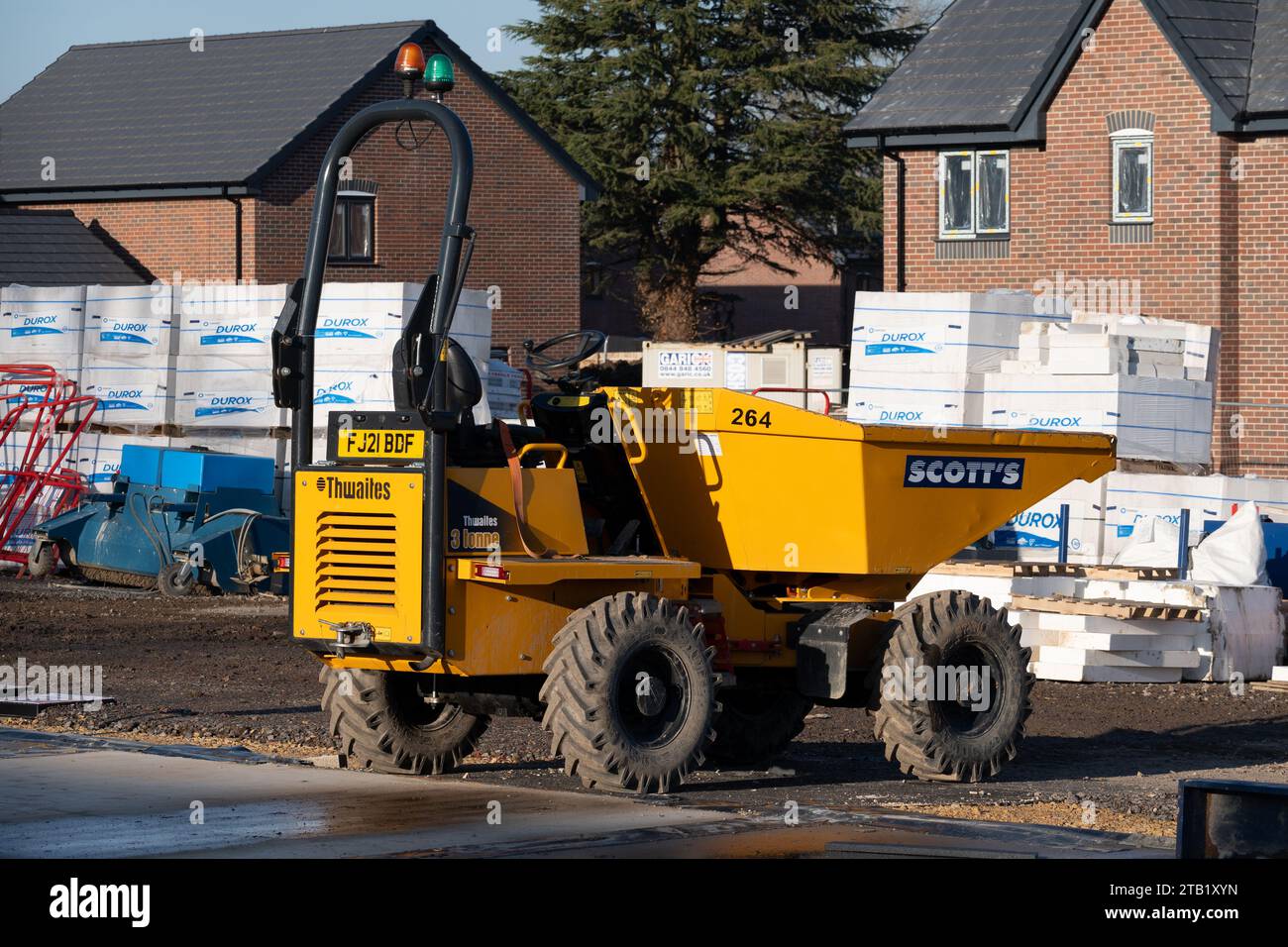 Truck dumper uk hi-res stock photography and images - Alamy