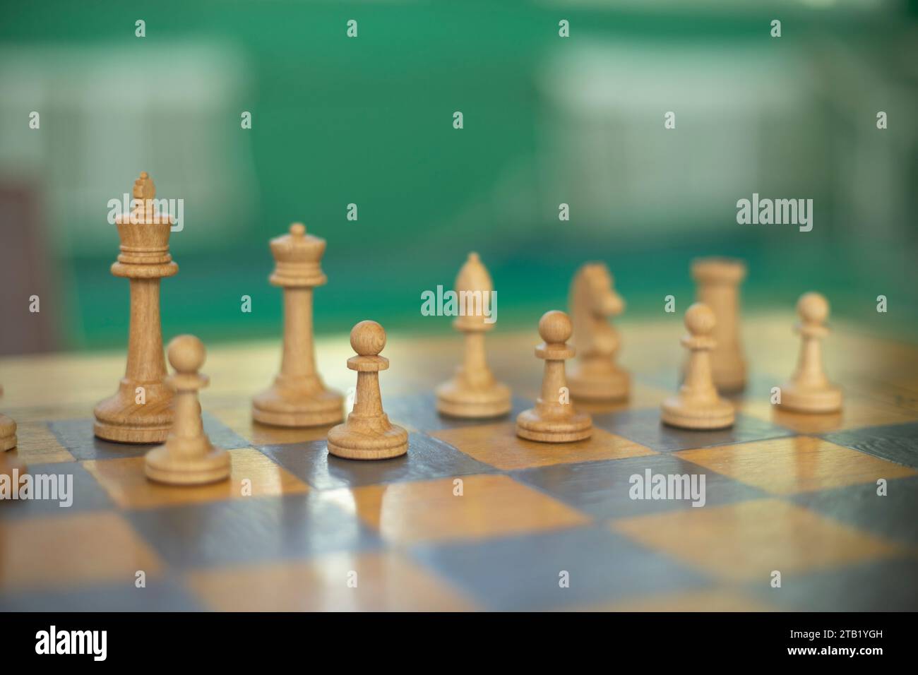 Ancient chess board hi-res stock photography and images - Alamy