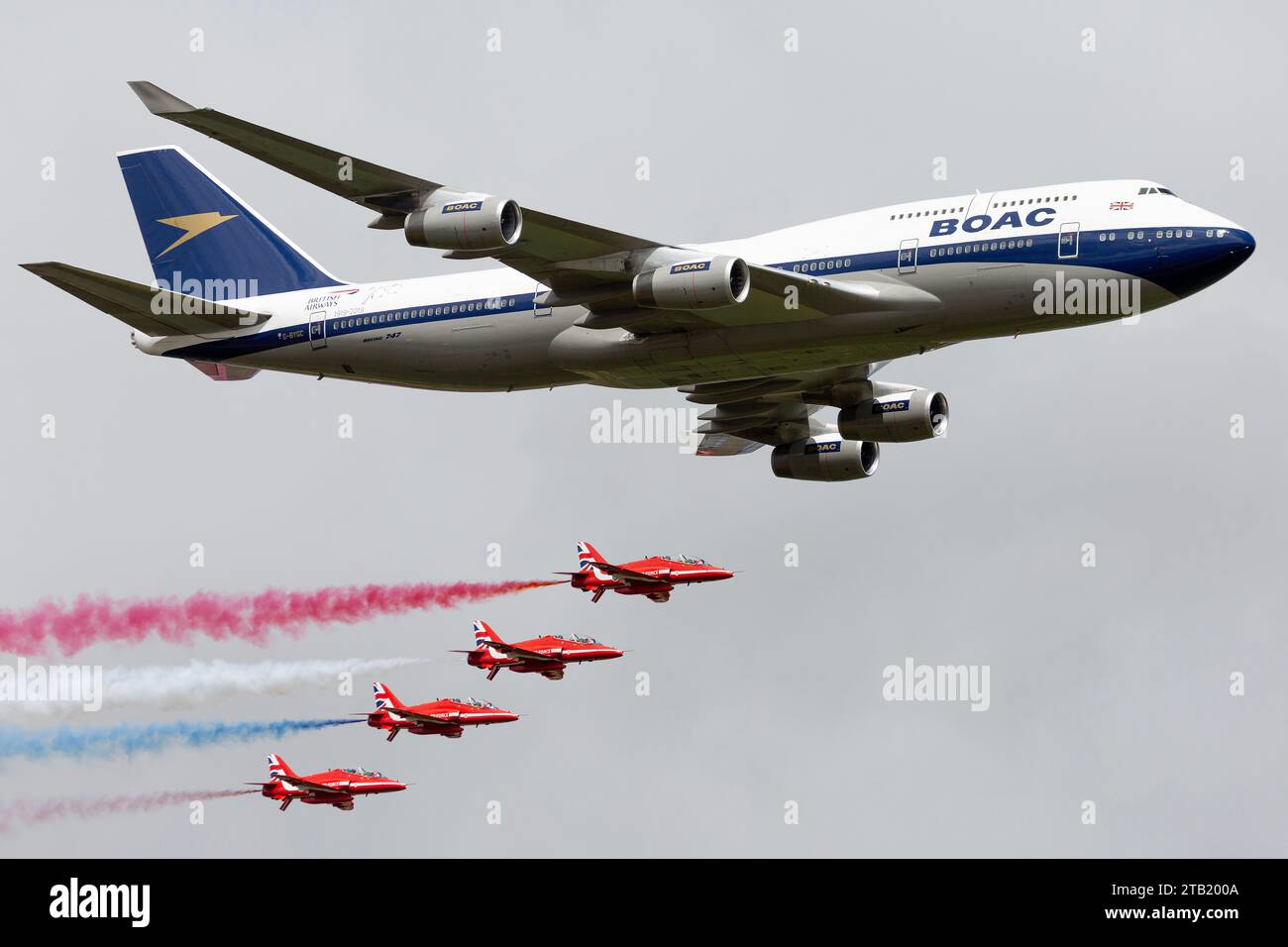 Boeing 747 BOAC Livery with Red Arrows Stock Photo - Alamy