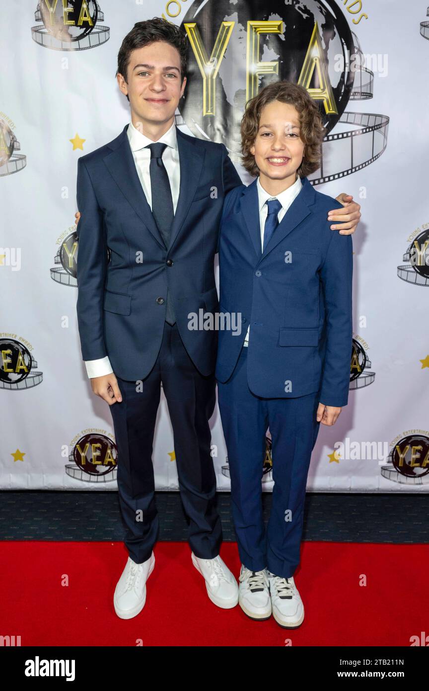 Caleb Reese Paul und Hudson Paul bei der Verleihung der 8. Young ...