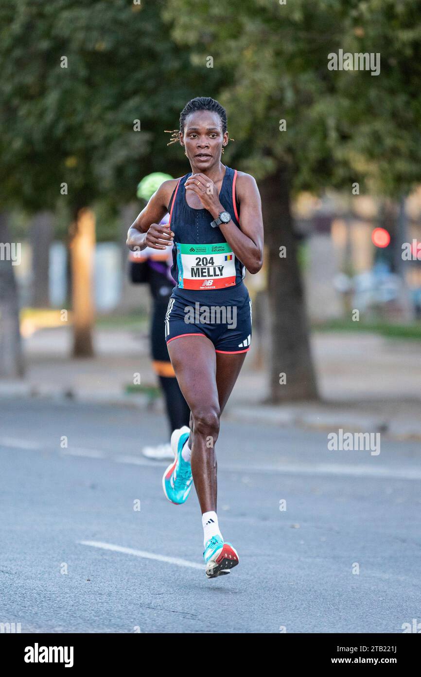 Joan Chelimo MELLY (#204, KEN) beim Marathon-Lauf in Valencia (Spanien ...
