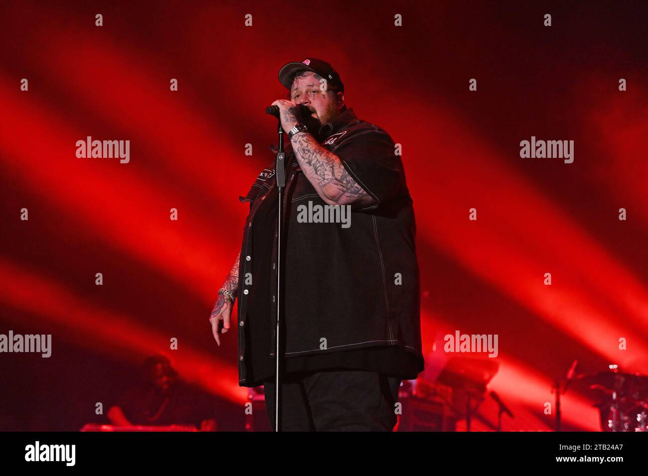 Fort Lauderdale, FL, USA. 03rd Dec, 2023. Jelly Roll performs during ...