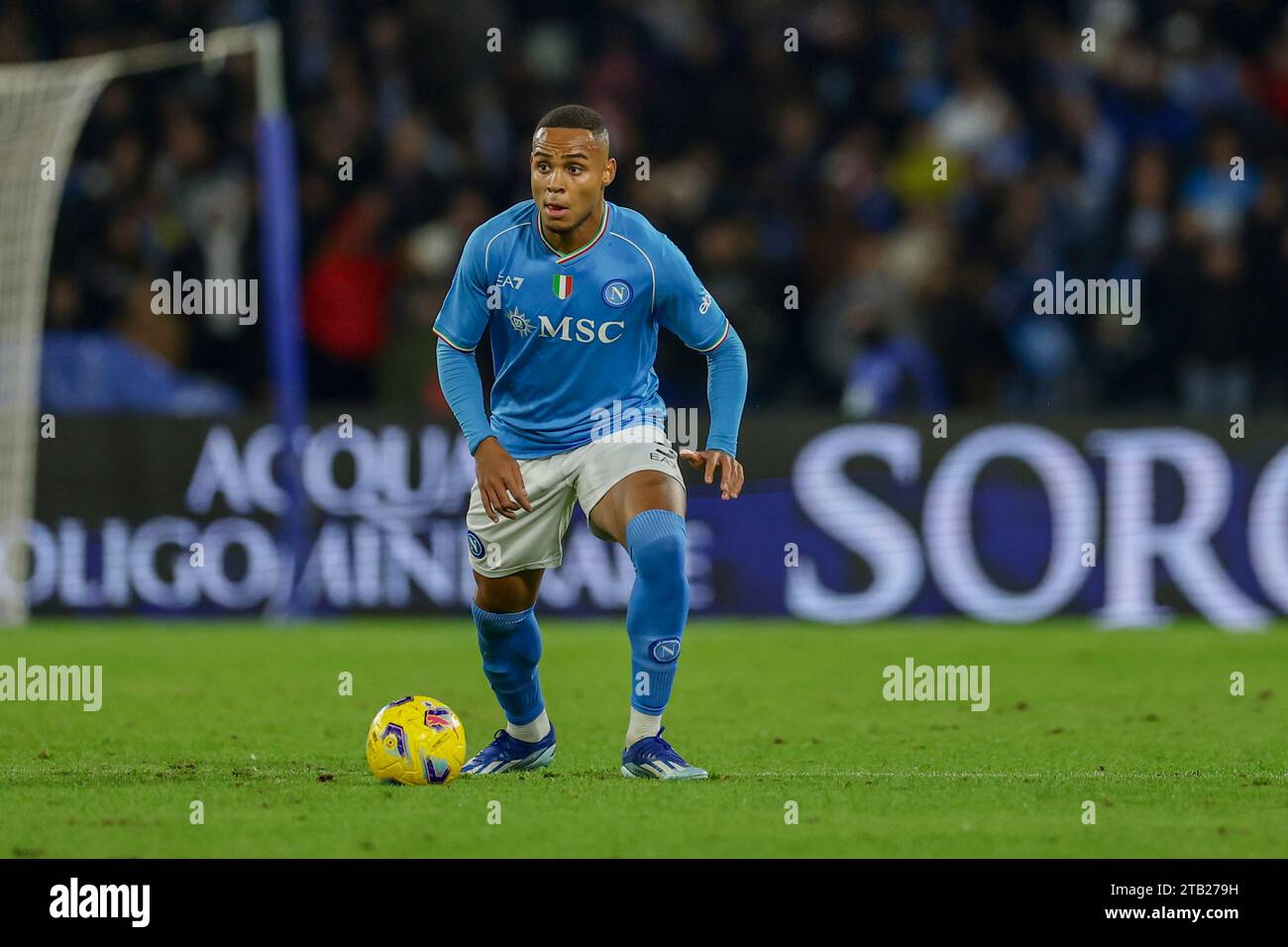 SSC Napoli’s Brazilian defender Natan Bernardo de Souza controls the ...