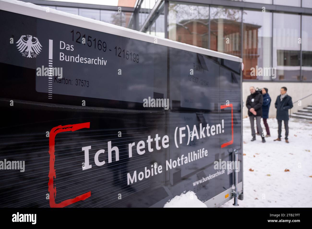 Saved documents hi-res stock photography and images - Alamy