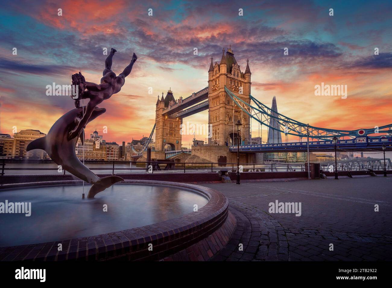 Tower bridge in sunset Stock Photo - Alamy