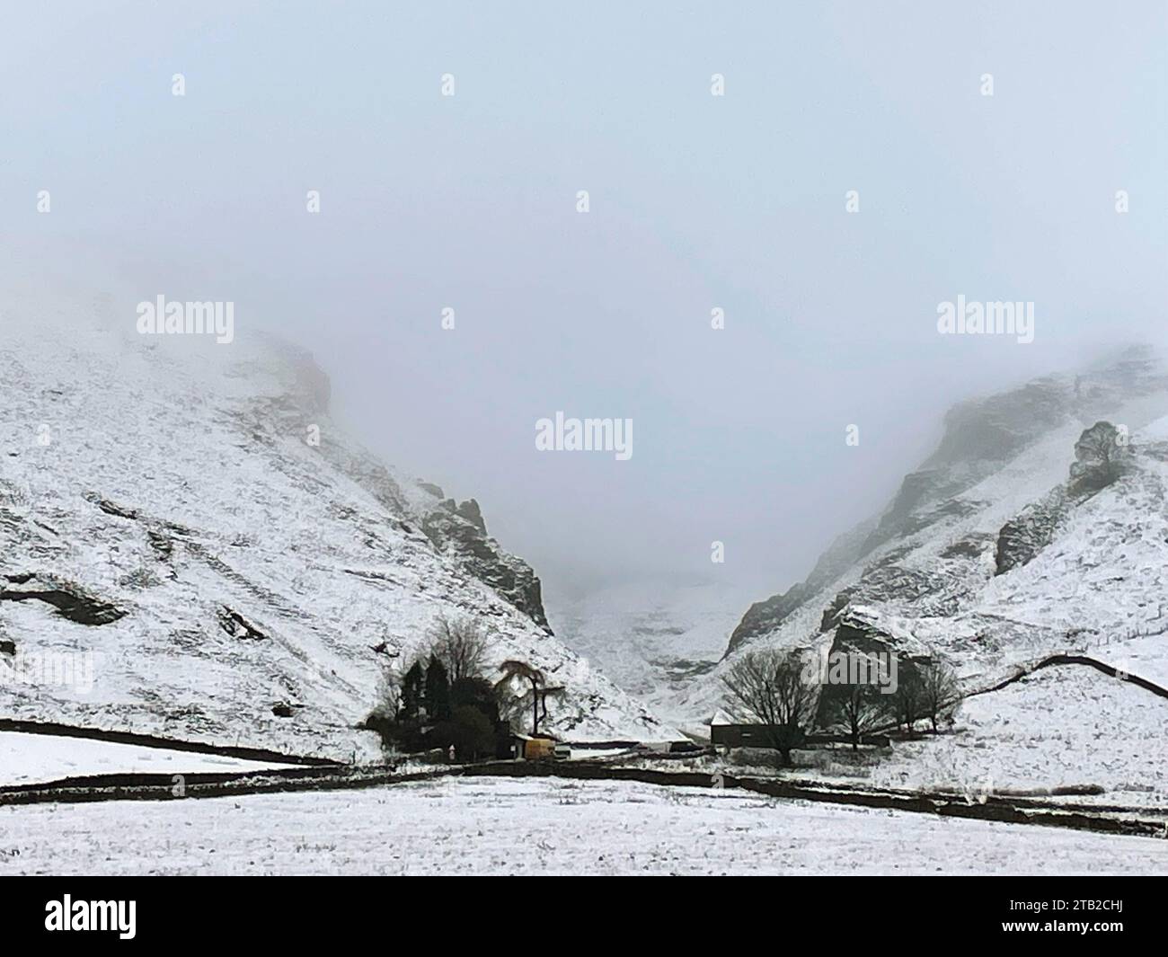 Snow in Winnats Pass, Castleton, Derbyshire. Drivers have been warned ...