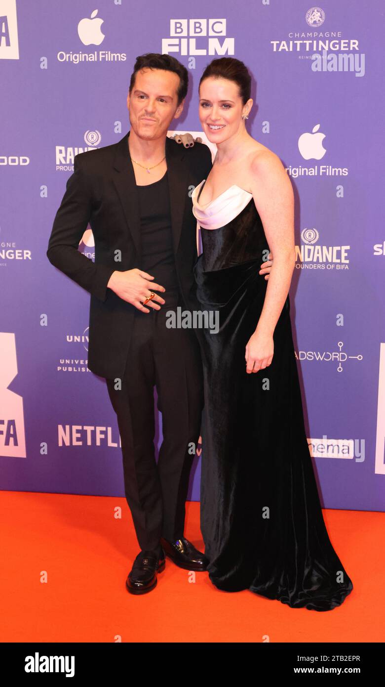 Claire foy and andrew scott hi-res stock photography and images - Alamy