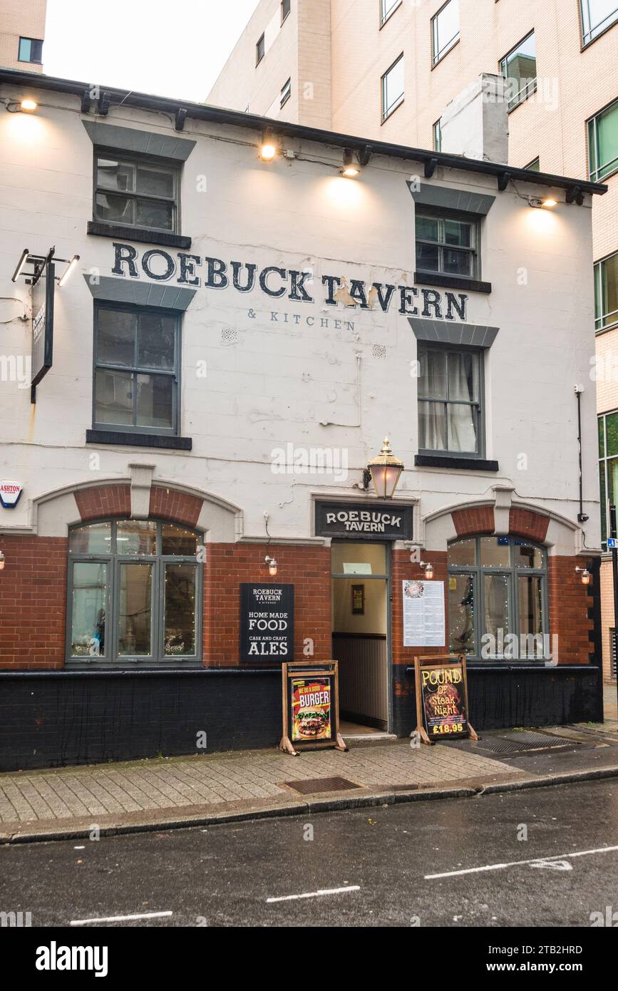 Roebuck Tavern building, Sheffield, Yorkshire, UK Stock Photo - Alamy