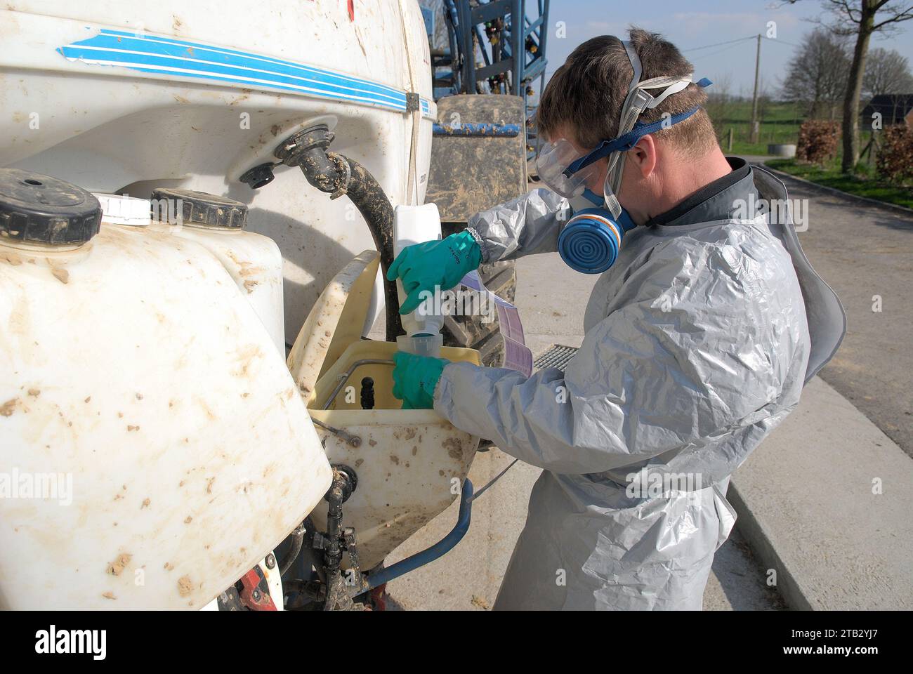 Agriculture and use of chemical products. Phytosanitary treatment in a ...