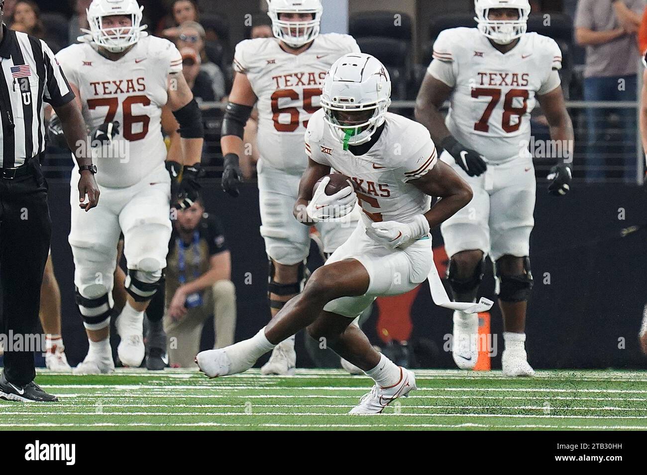 Adonai mitchell texas hi-res stock photography and images - Alamy