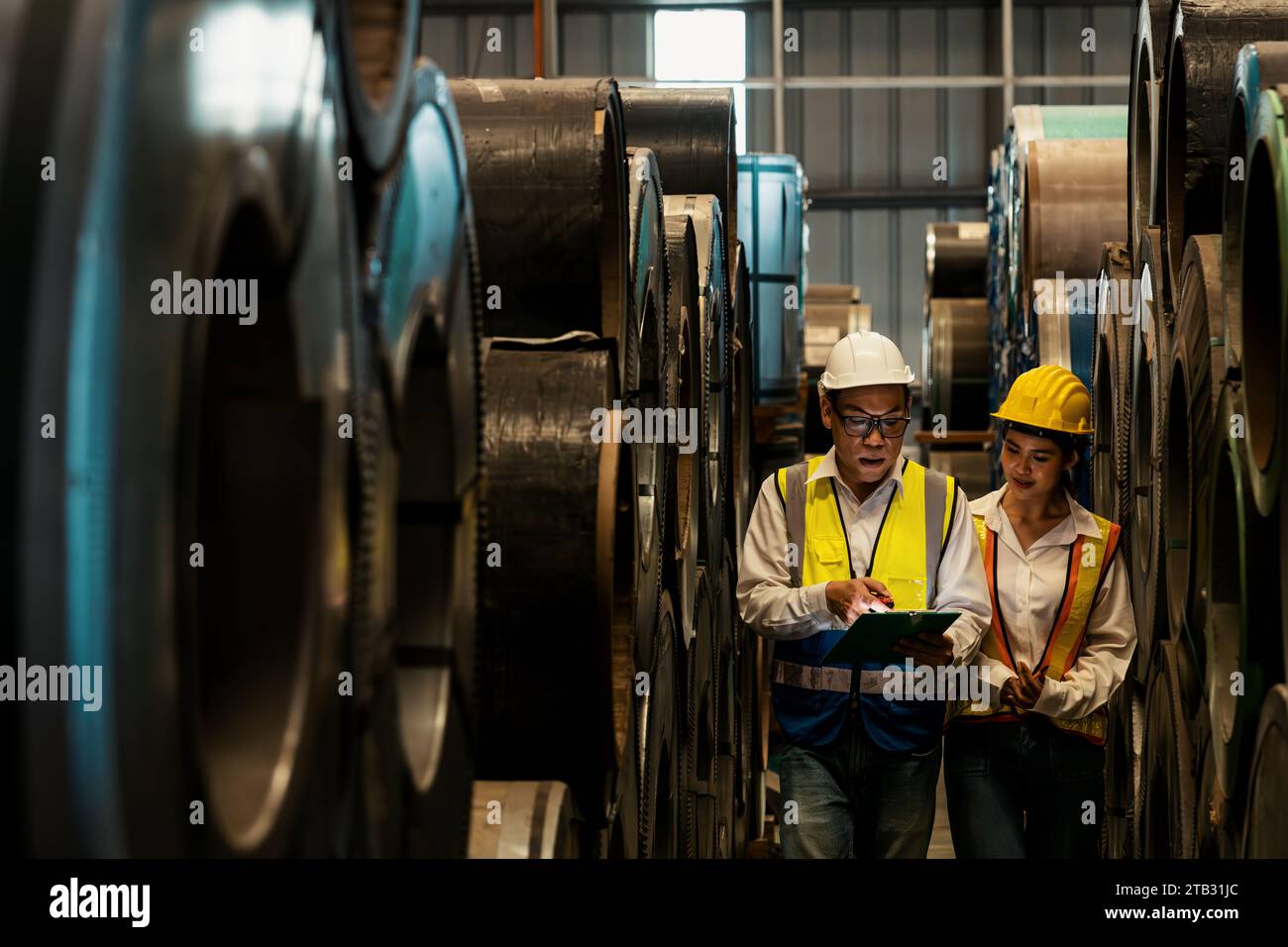 Warehouse assessment hi-res stock photography and images - Alamy